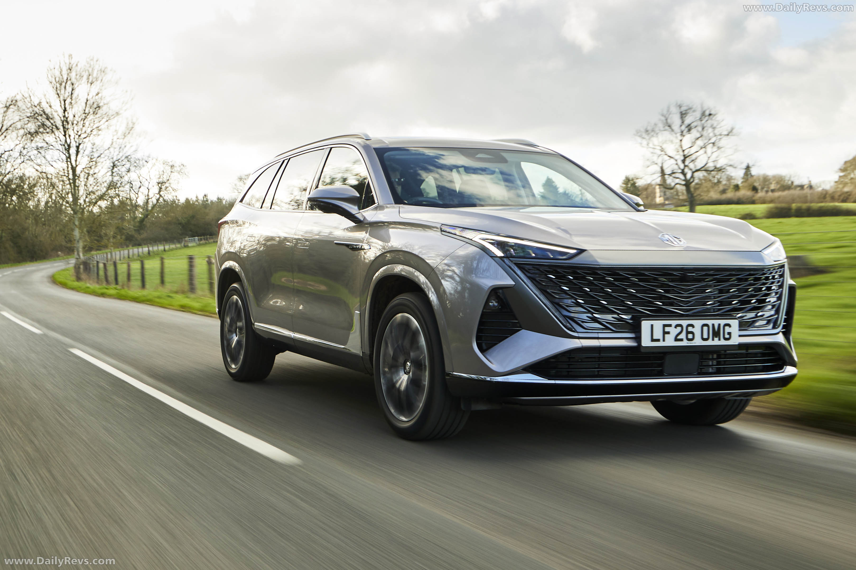 2026 MG S9 PHEV Brings Seven Seat Flexibility - DailyRevs