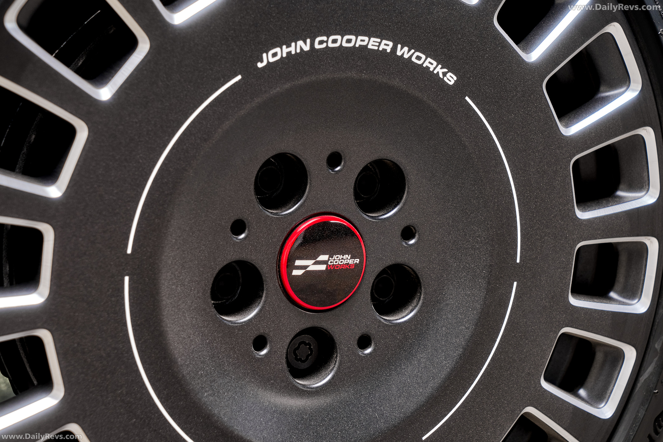 2025 MINI John Cooper Works Electric 66 Collection - Heritage With ...
