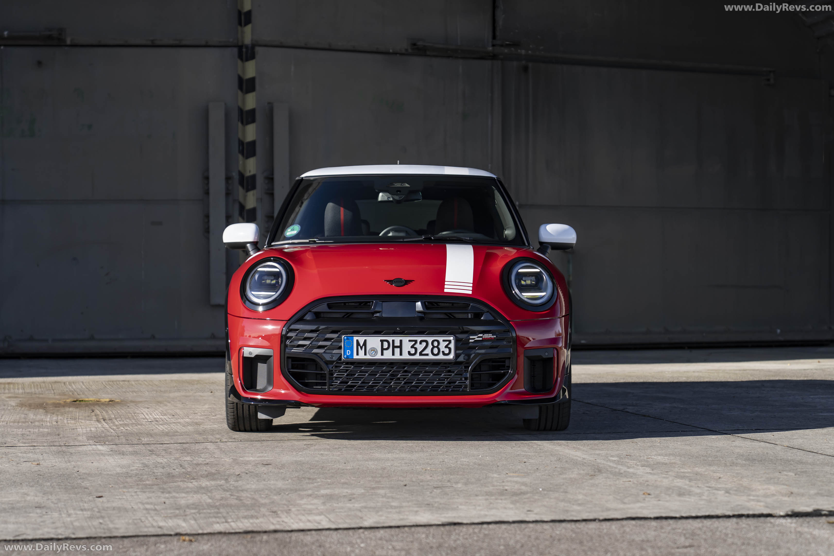 MINI JCW 1965 Victory Edition creates a stylish statement and maintains ...