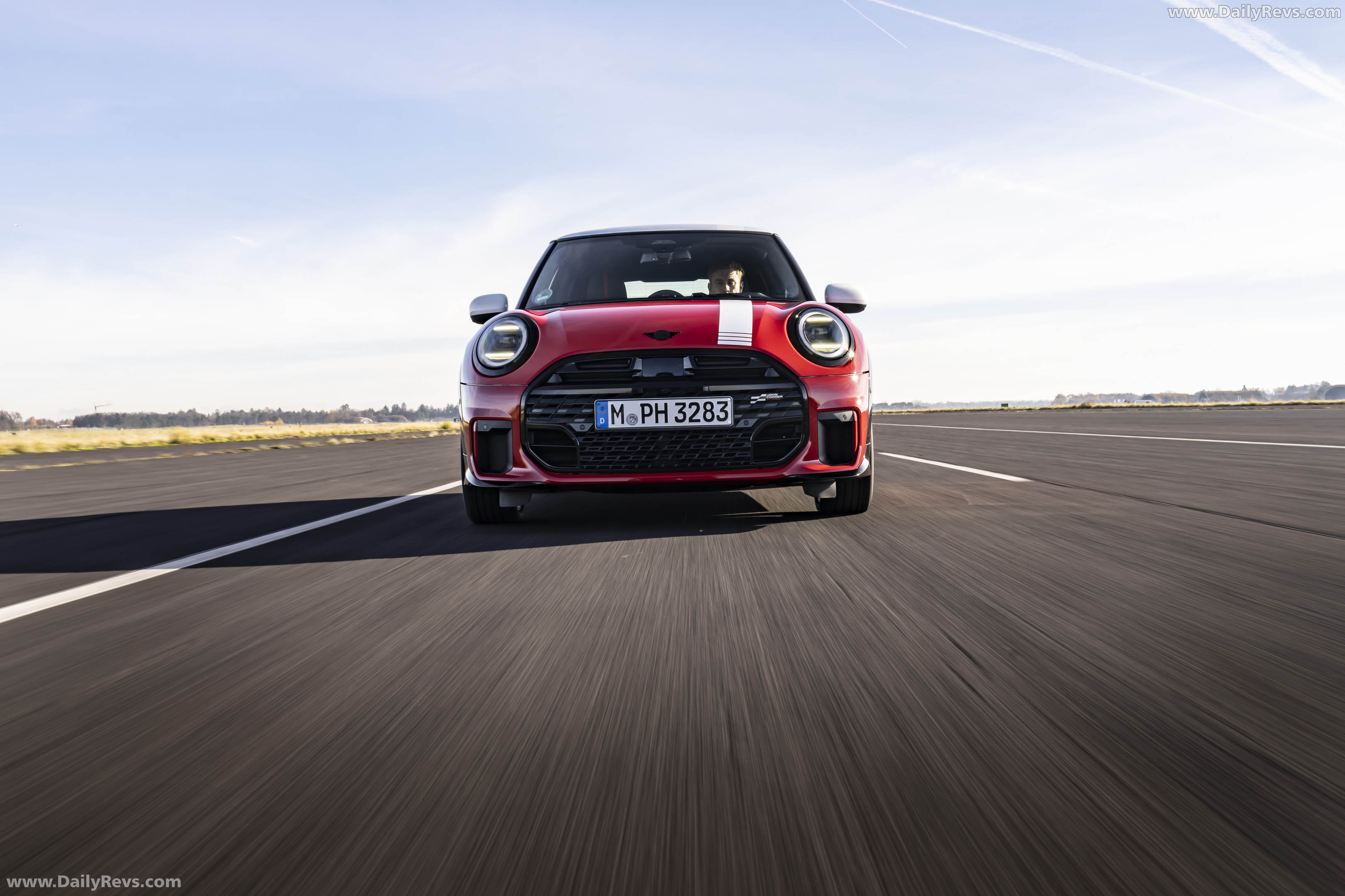 MINI JCW 1965 Victory Edition creates a stylish statement and maintains ...