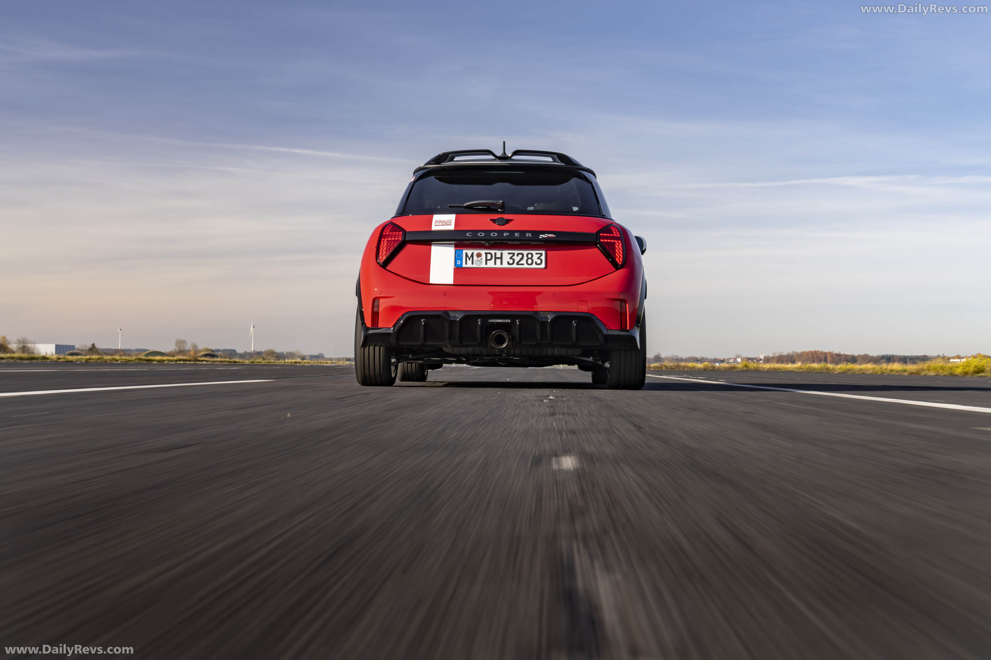 MINI JCW 1965 Victory Edition creates a stylish statement and maintains ...