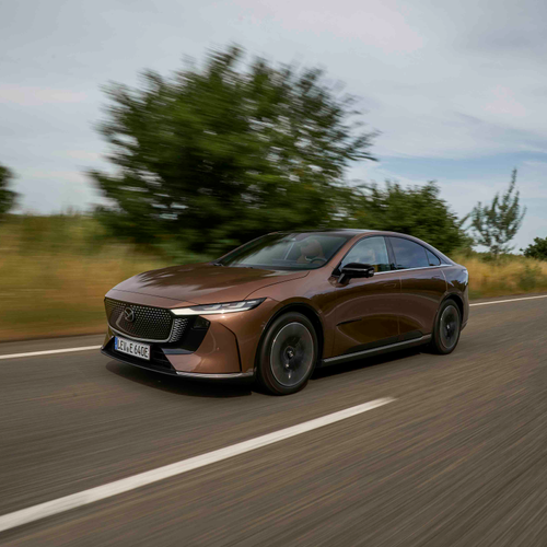 2025 Mazda 6e Melting Copper - Quiet, Stylish Sedan - DailyRevs