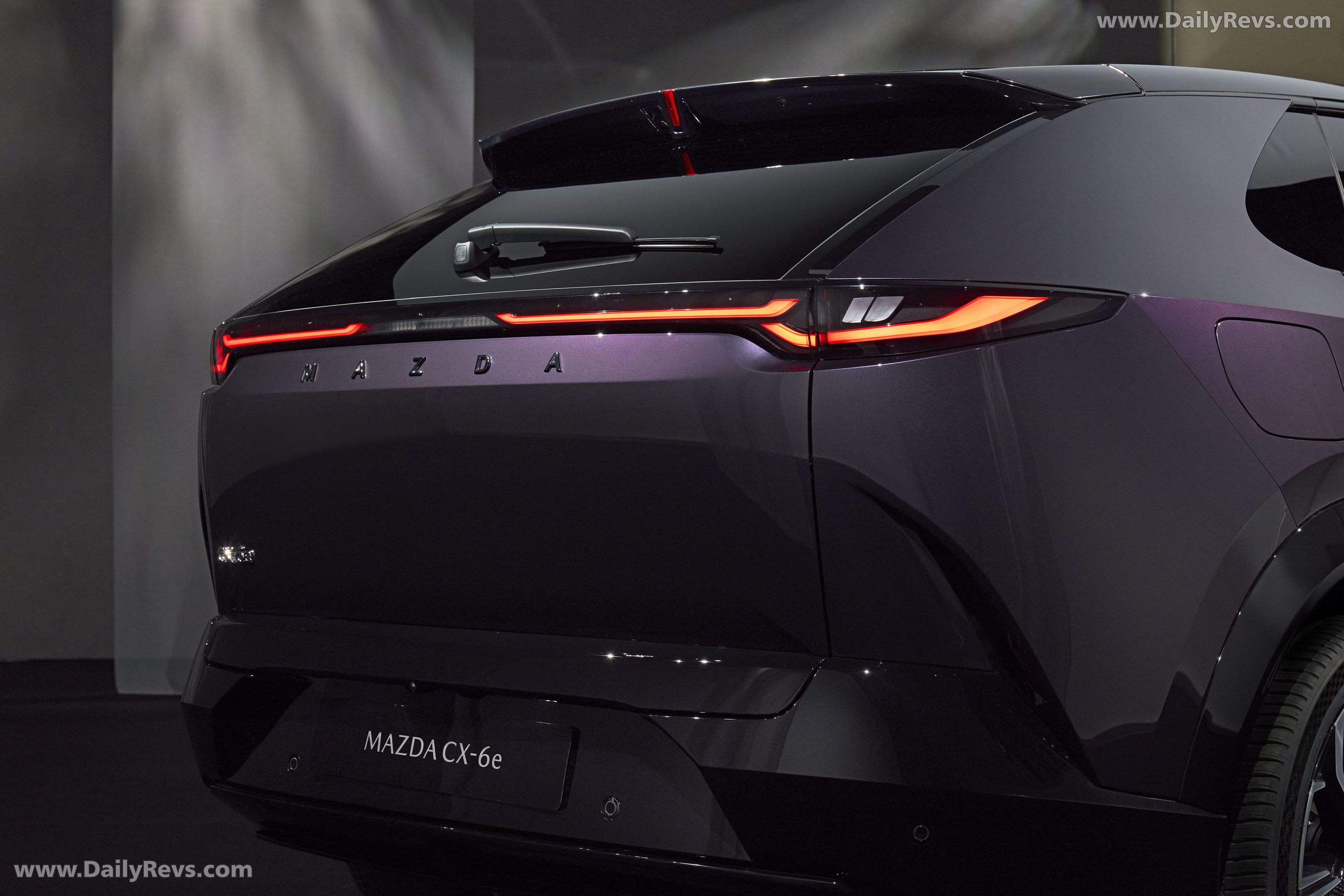 2027 Mazda CX-6e Debuts as New Electric Flagship - DailyRevs