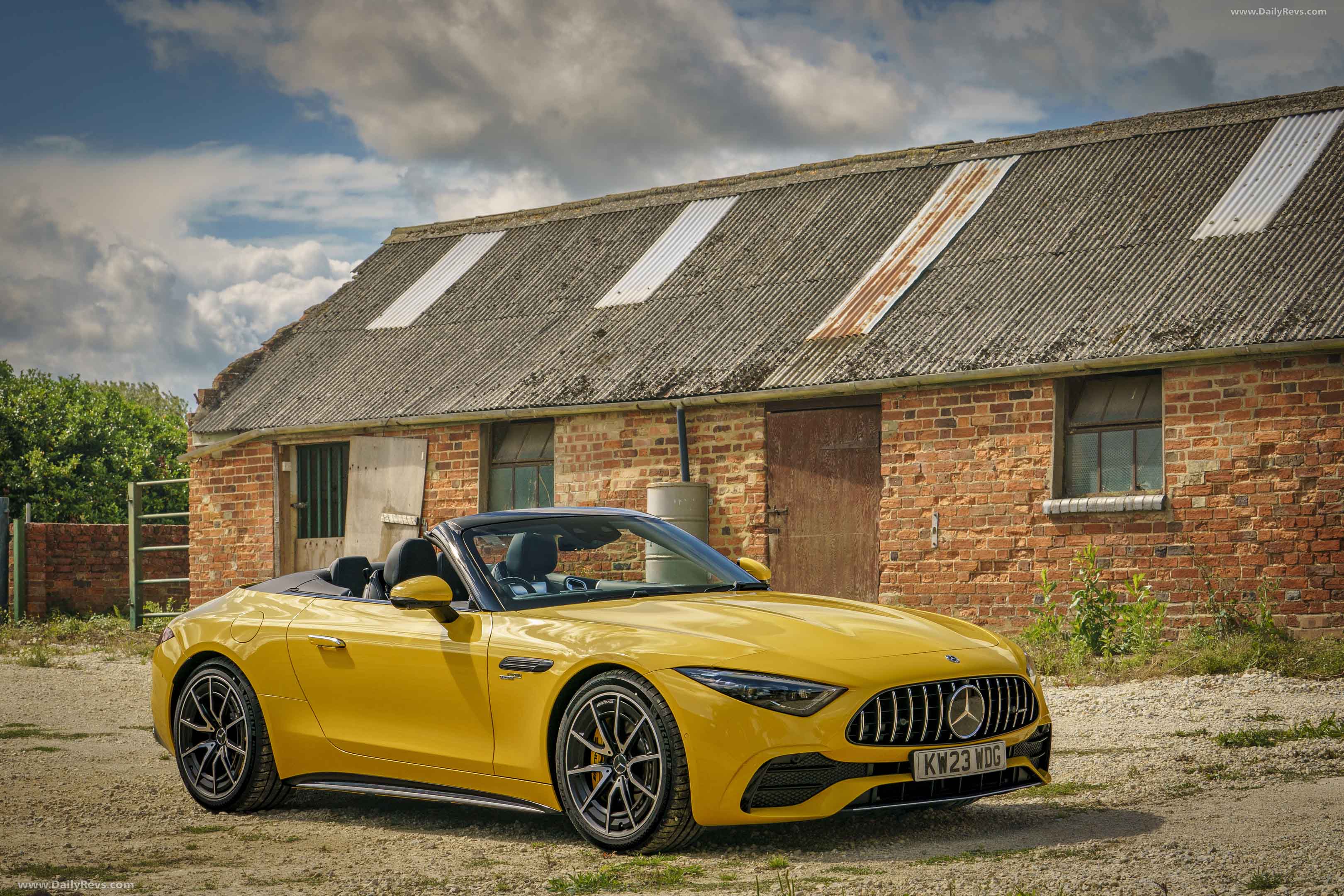 2023 Mercedes-Benz SL 43 UK Version (R232) - Stunning HD Photos, Videos ...