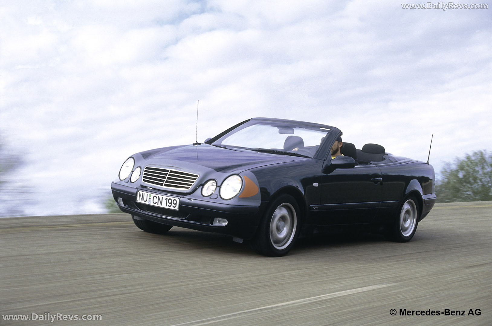 1998 Mercedes-Benz CLK Cabriolet C208 - Graceful and Usable - DailyRevs