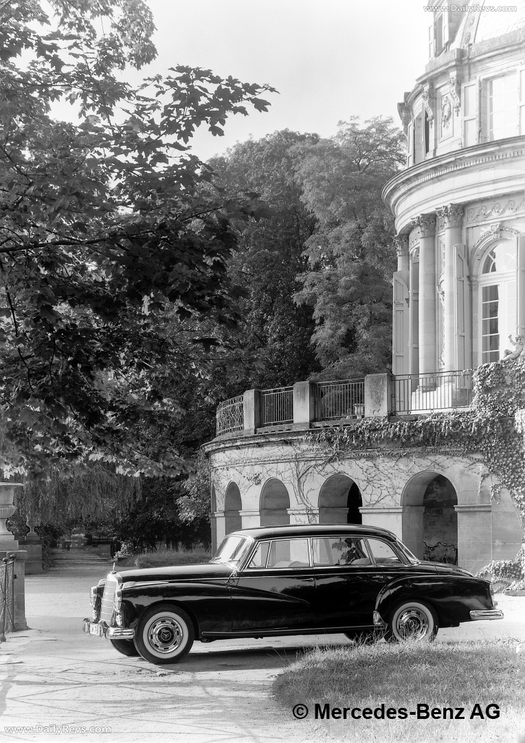 1959 Mercedes-Benz 300d W189 - Hardtop Elegance - DailyRevs