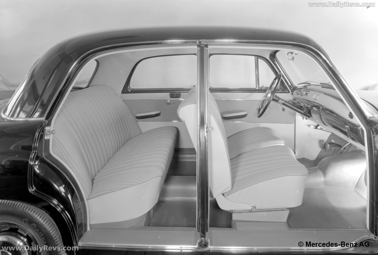 1958 Mercedes-Benz 190 W121 - Elegant Ponton Presence - DailyRevs