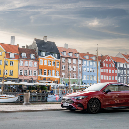 2026 Mercedes-Benz CLA EQ MANUFAKTUR C118 Patagonia Red - Streamlined ...