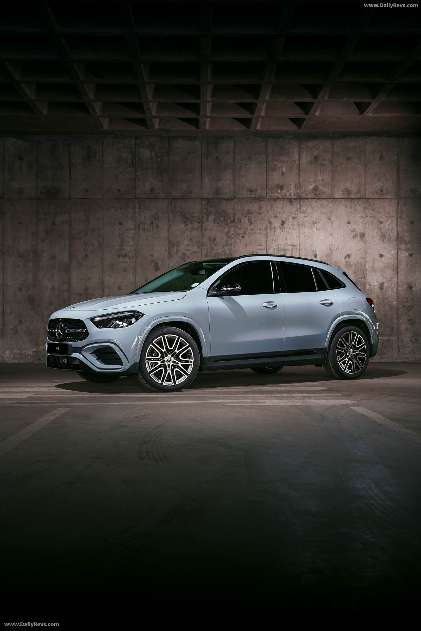 2025 Mercedes Benz GLA Night Edition Leans Into Contrast - DailyRevs
