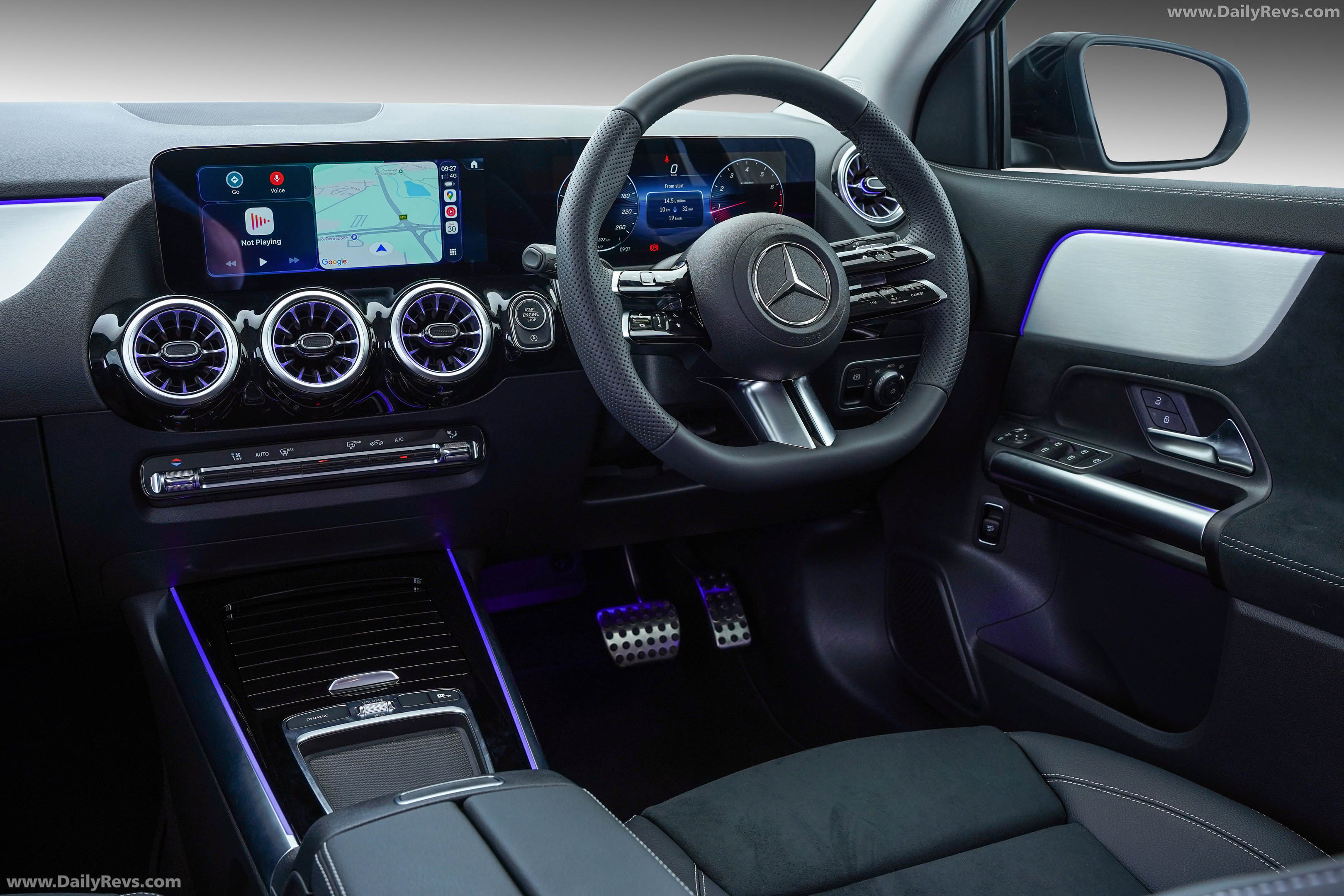 2025 Mercedes Benz GLA Night Edition Leans Into Contrast - DailyRevs