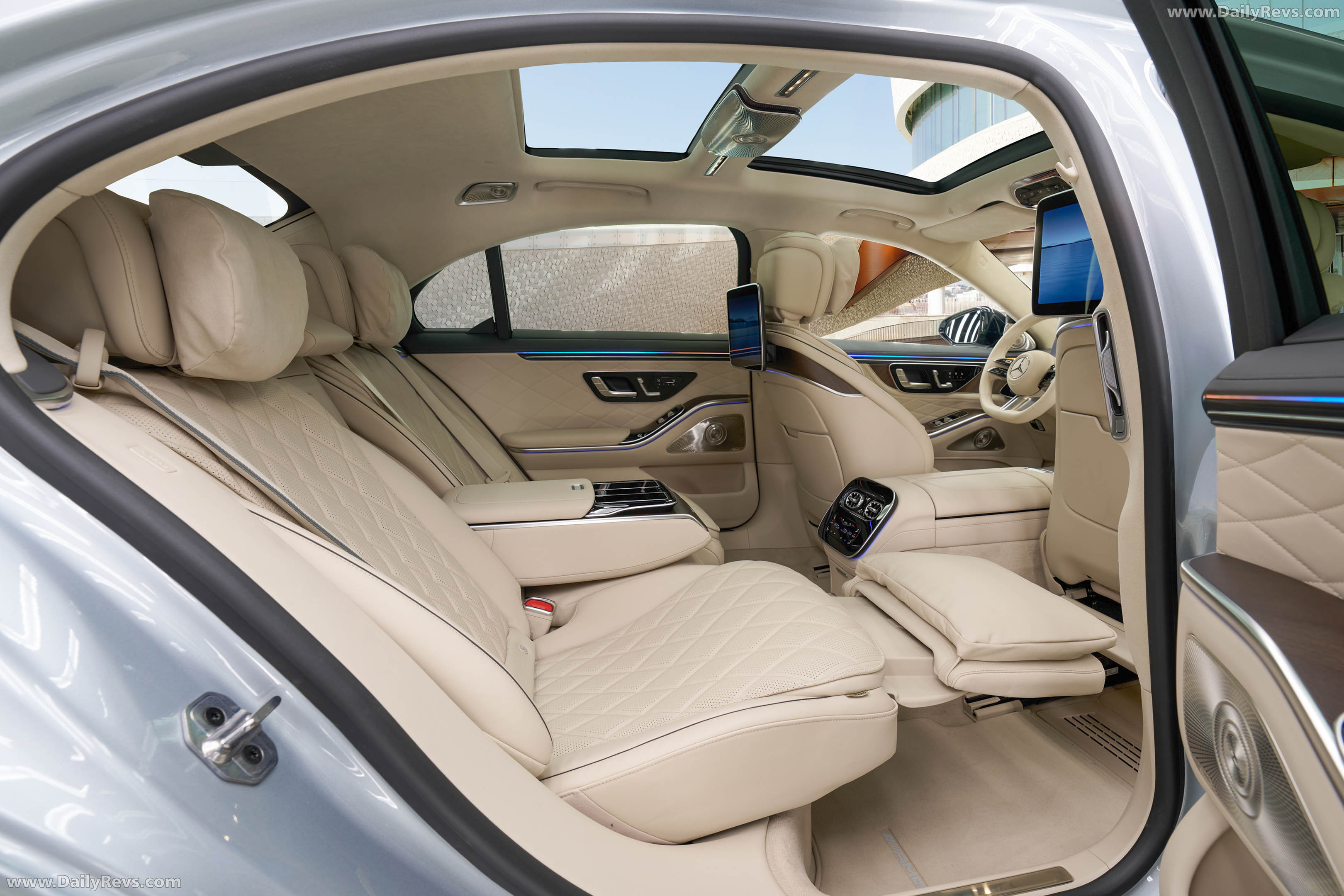 2027 Mercedes-Benz S-Class W223 Refines the Benchmark - DailyRevs