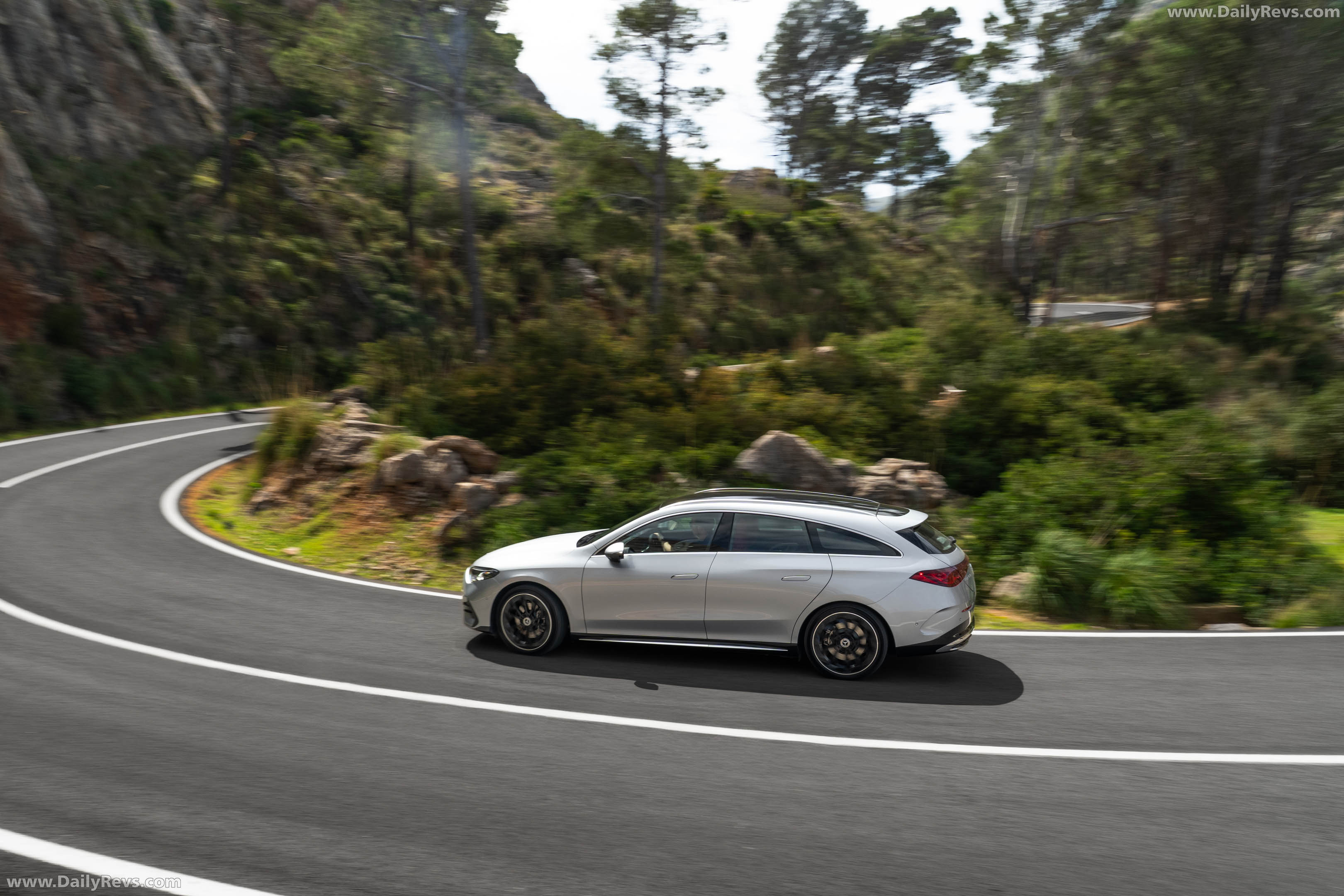 Mercedes-Benz CLA Shooting Brake - First electric Mercedes‑Benz ...