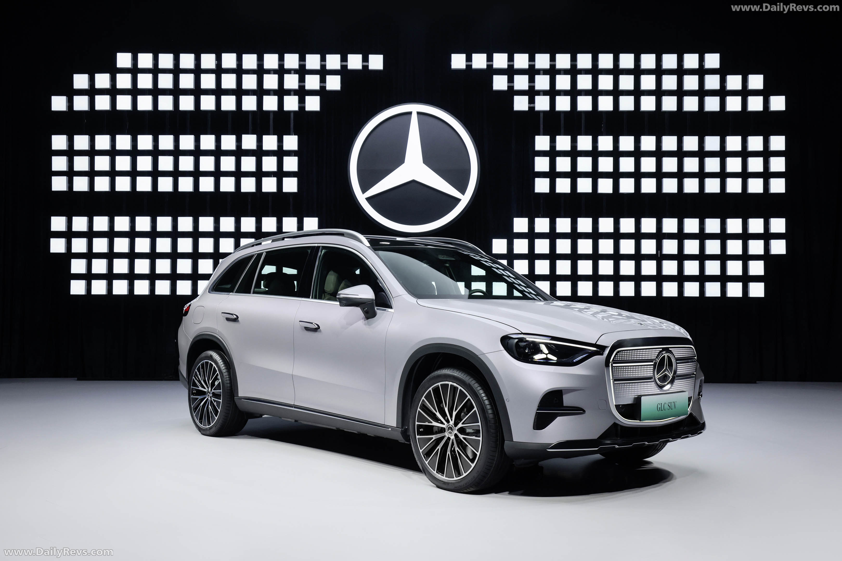 2026 Mercedes-Benz GLC 390 L EQ X540 Debuts in China - DailyRevs
