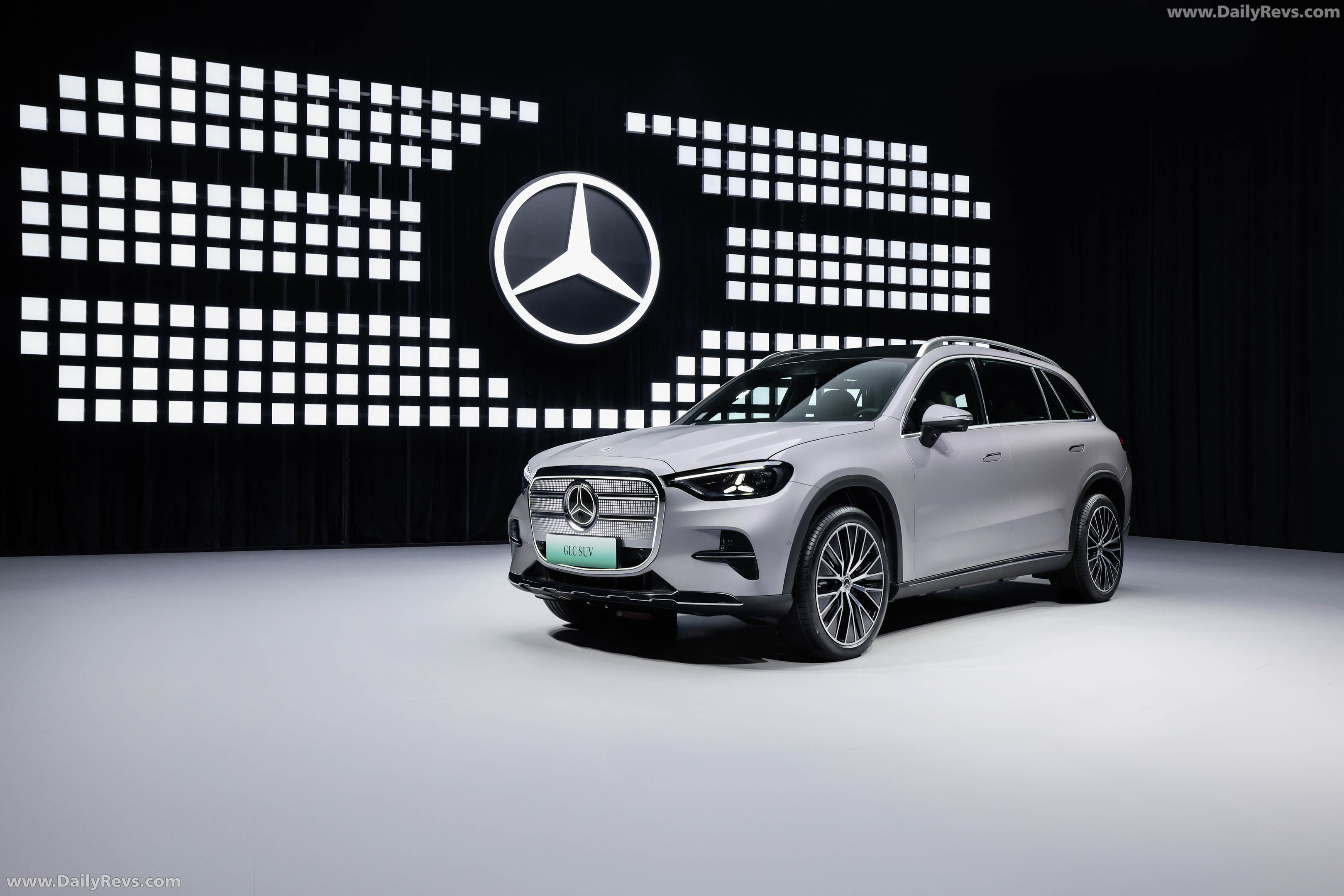 2026 Mercedes-Benz GLC 390 L EQ X540 Debuts in China - DailyRevs