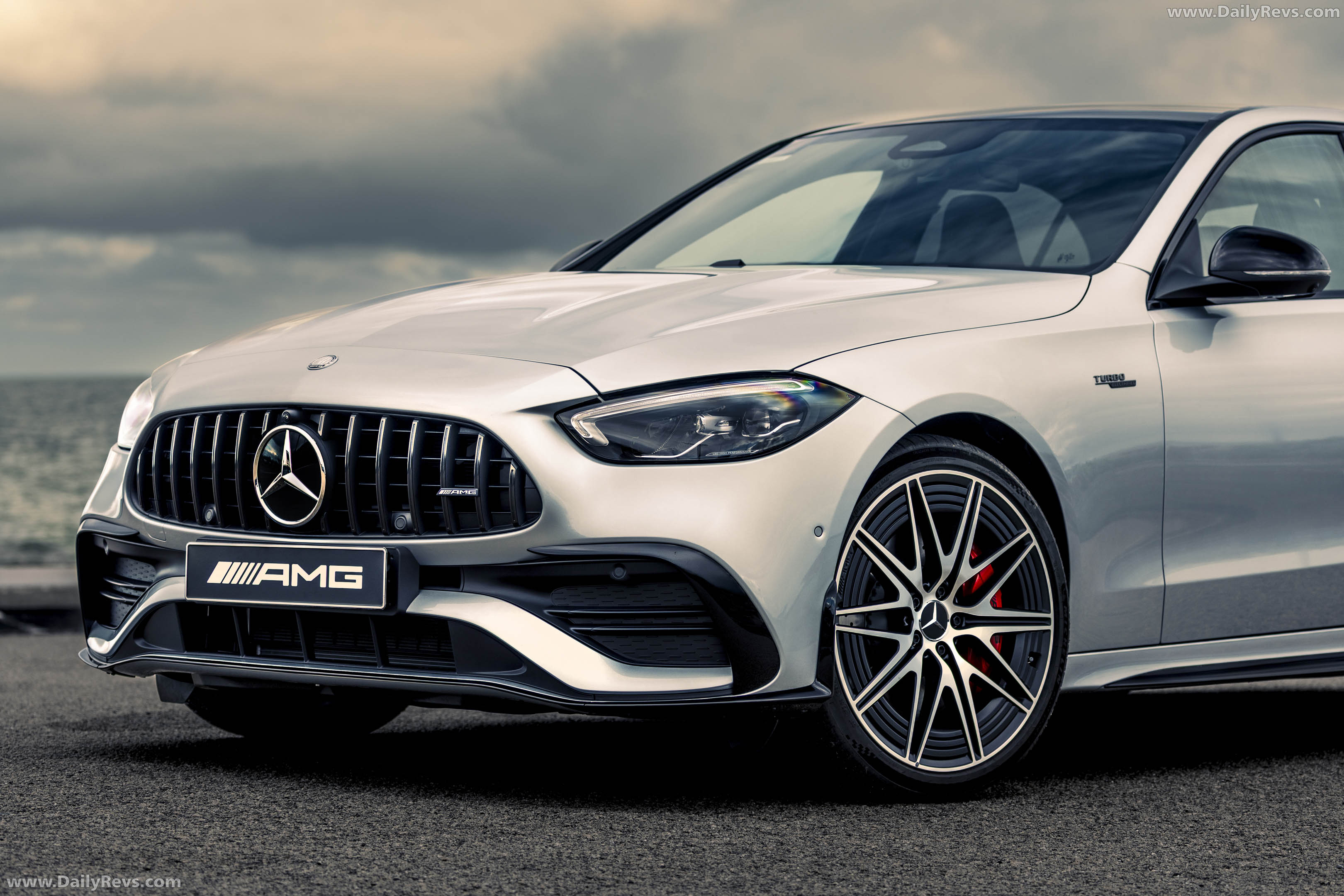Mercedes-AMG C43 - thrilling C-Class addition brings sharper styling ...