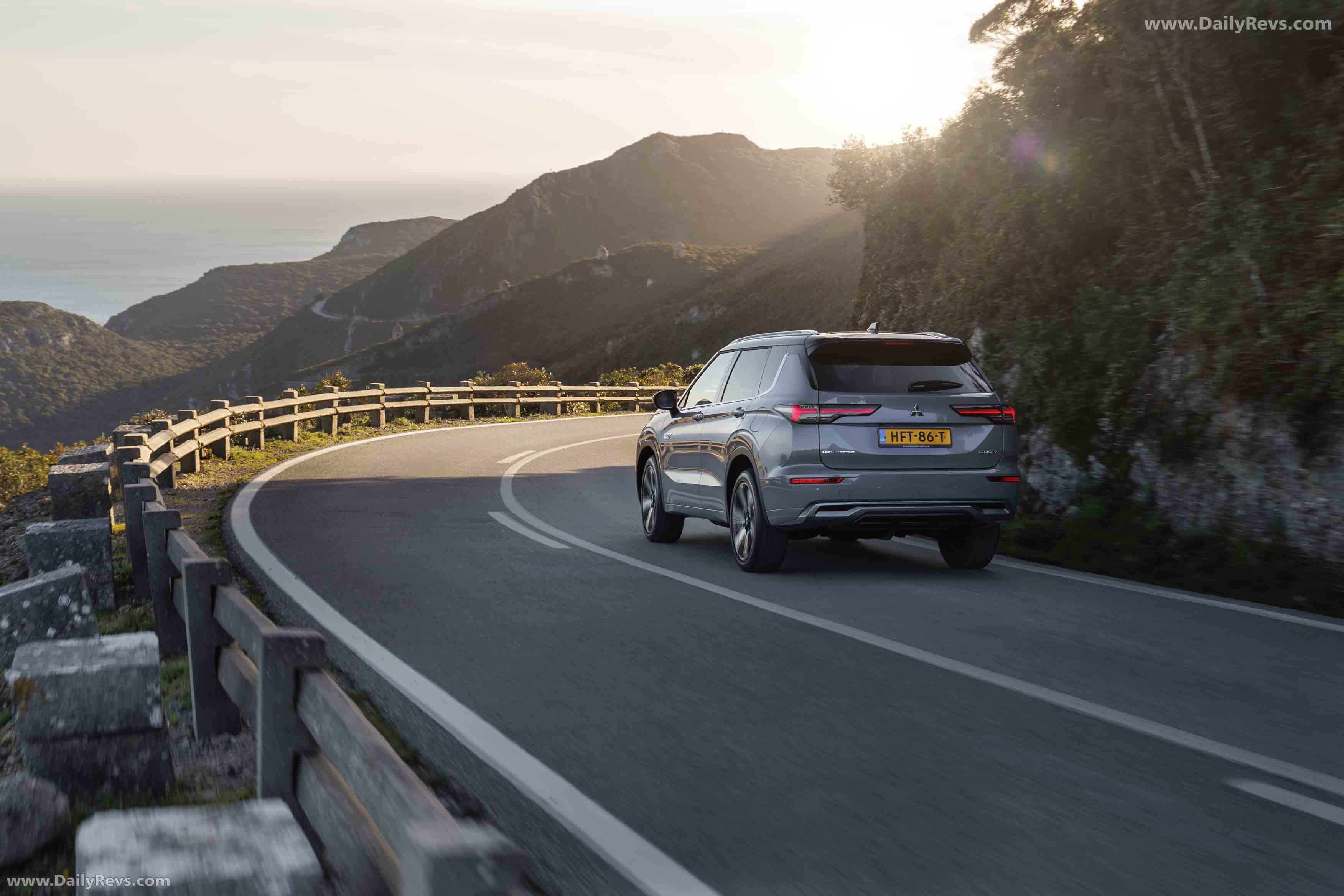 2025 Mitsubishi Outlander PHEV European Version - Mitsubishi Upgrades ...