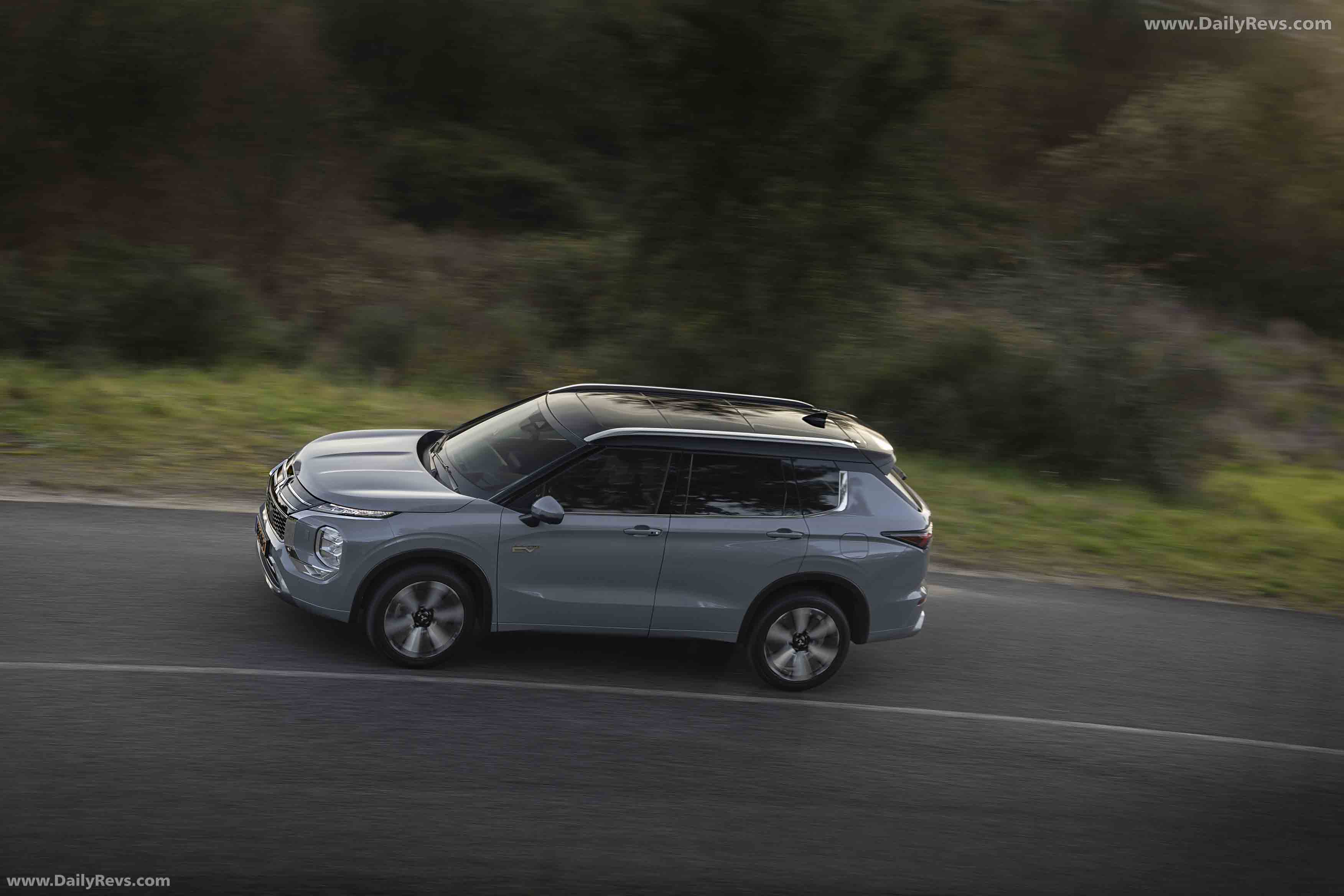 2025 Mitsubishi Outlander PHEV European Version - Mitsubishi Upgrades ...