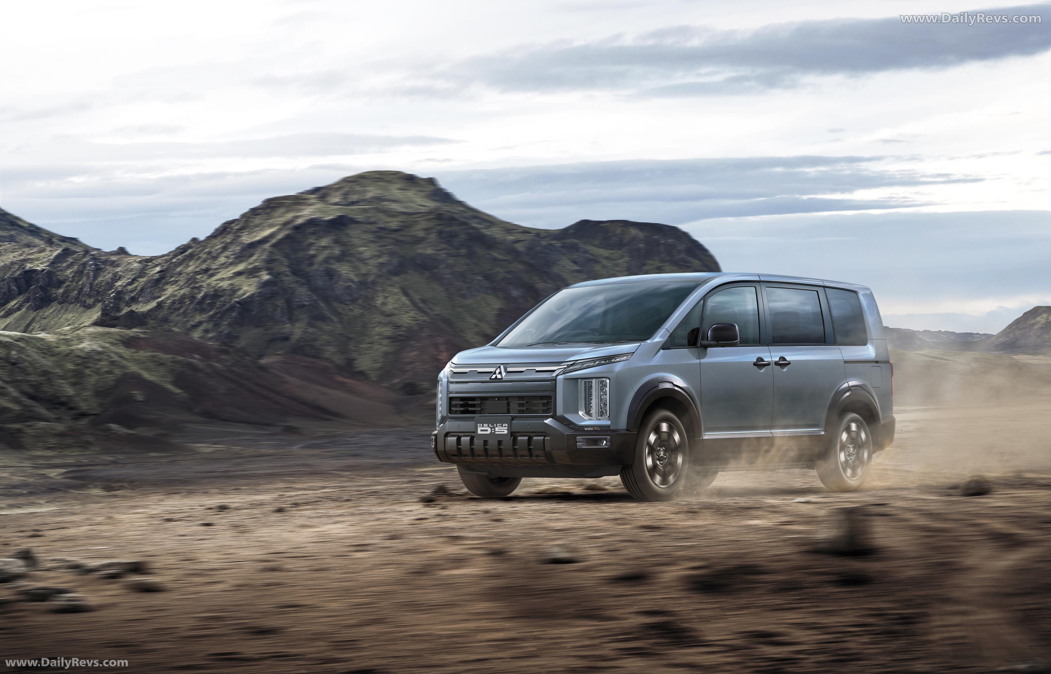 2025 Mitsubishi Delica D5 Prototype - MPV With SUV-inspired design cues ...