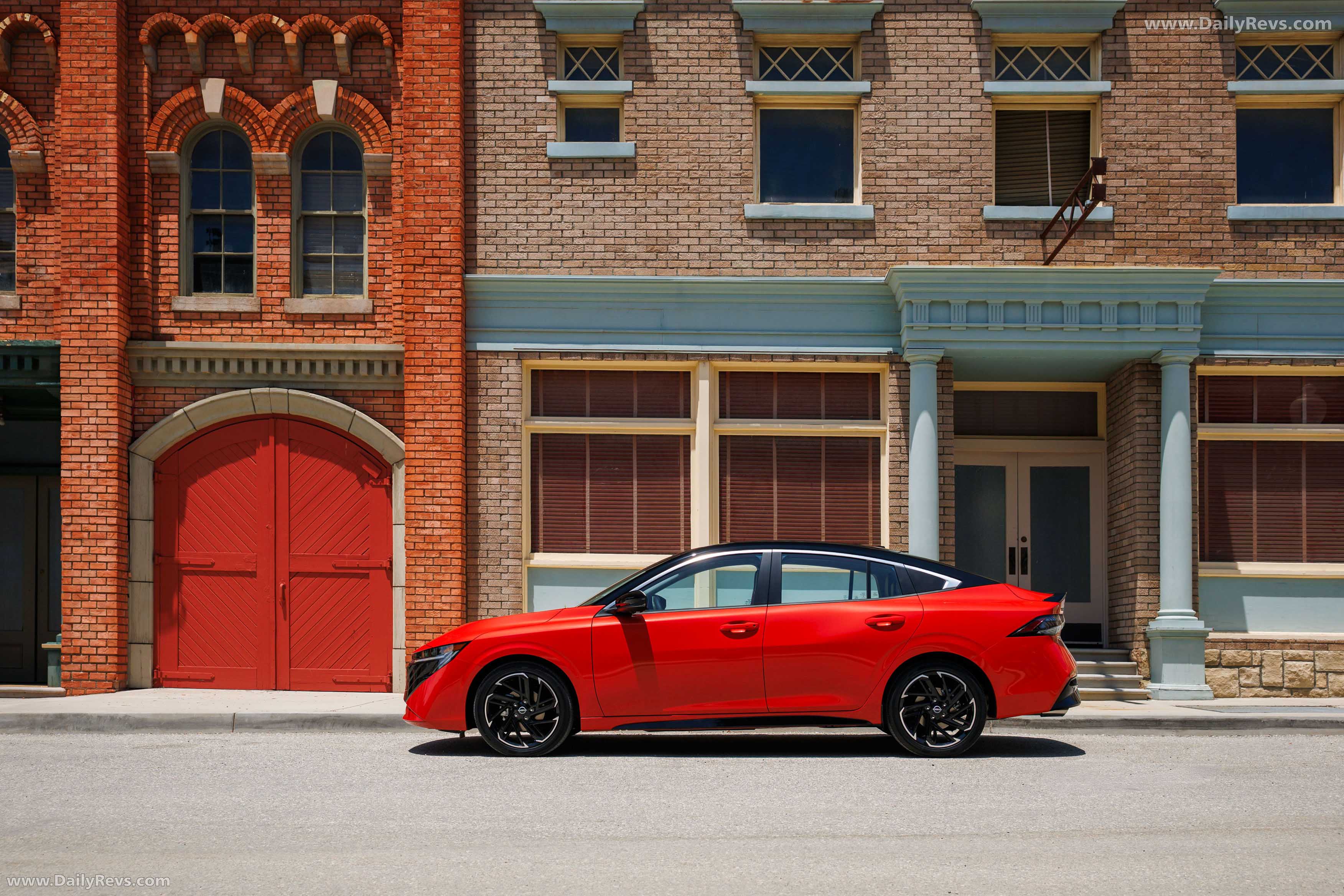 2026 Nissan Sentra SR - Nissan’s accessible, practical, and stylish ...