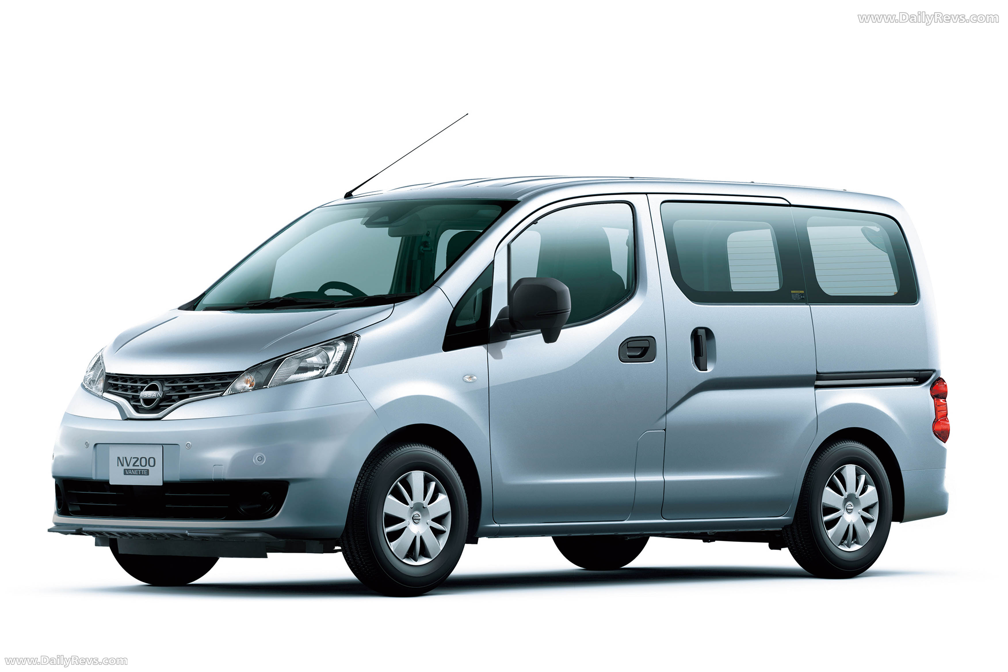 2025 Nissan NV200 Barnett: Spacious Commercial Van Designed for Maximum ...
