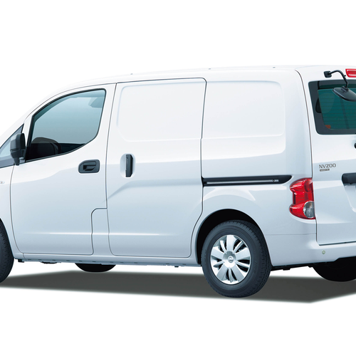 2025 Nissan NV200 Barnett: Spacious Commercial Van Designed for Maximum ...