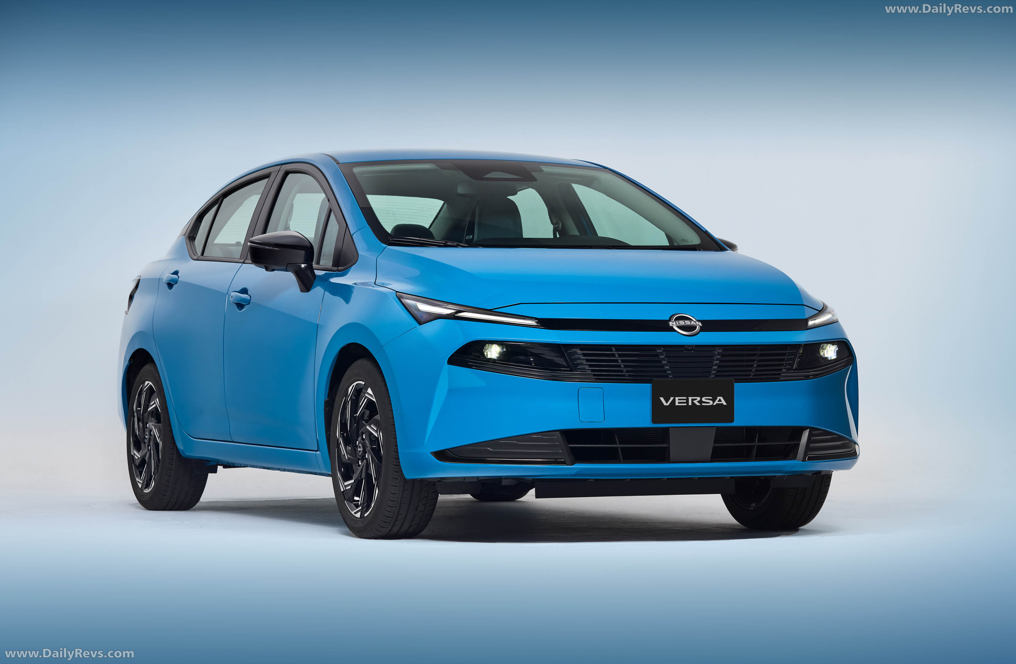 Nissan Versa - Most Beloved Sub-Compact Sedan - DailyRevs