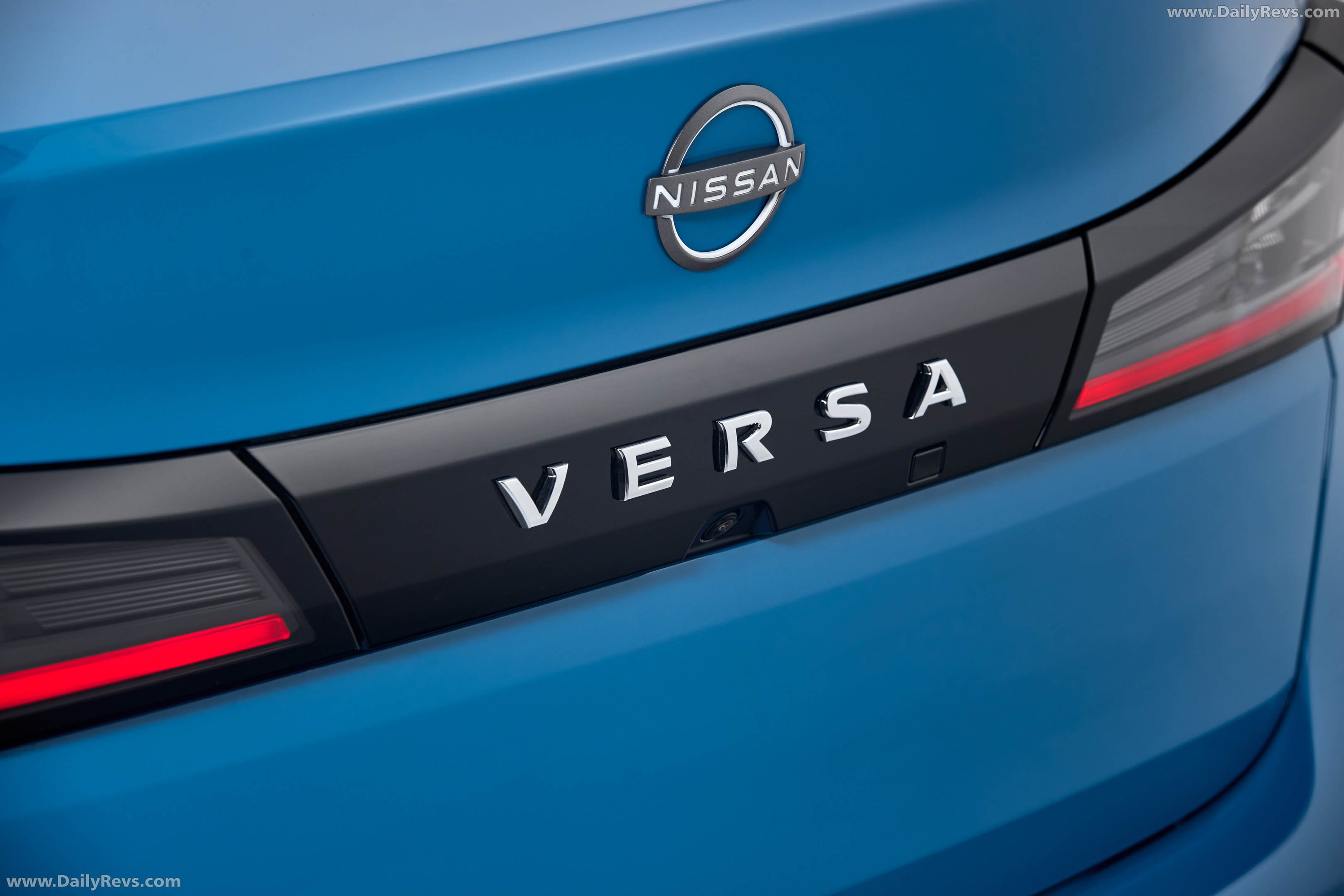 Nissan Versa - Most Beloved Sub-Compact Sedan - DailyRevs