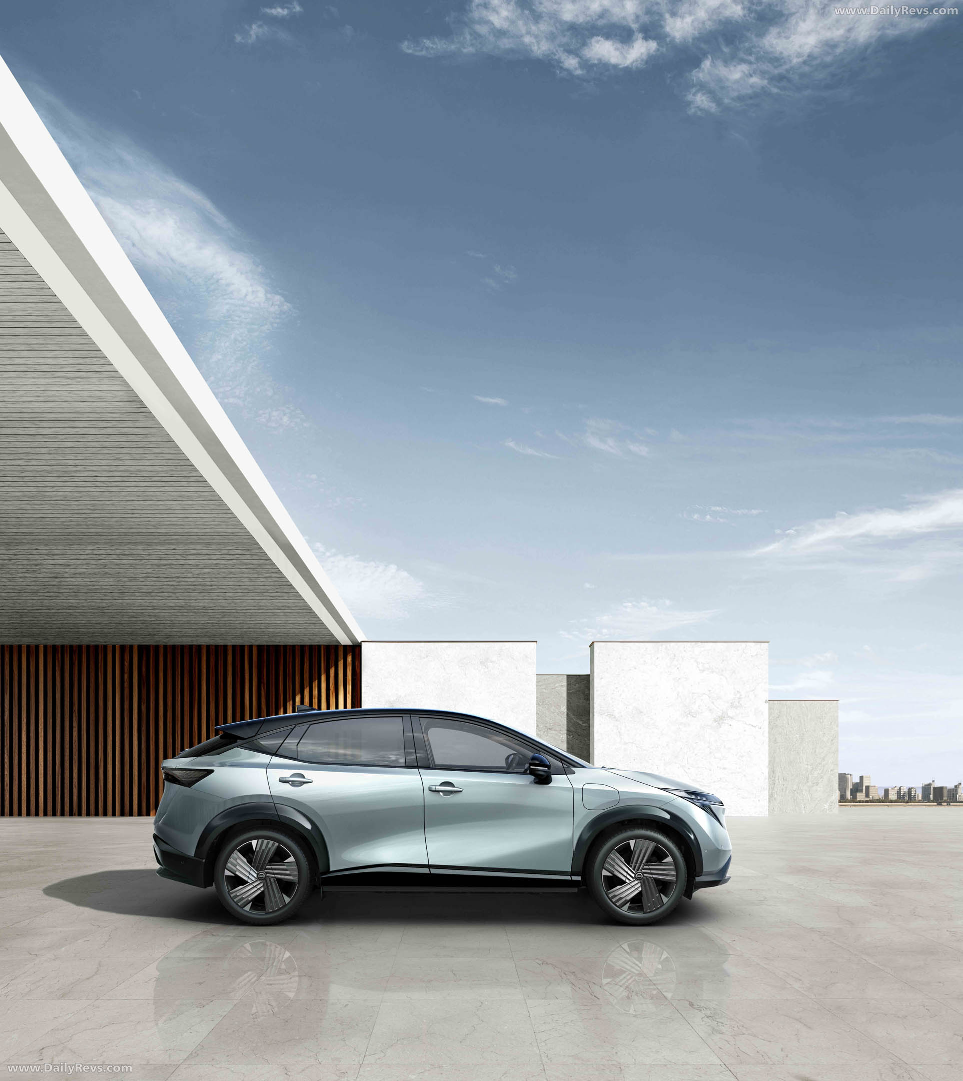 Nissan Ariya : High-Value All-Electric SUV Gets Sharper and Smarter ...