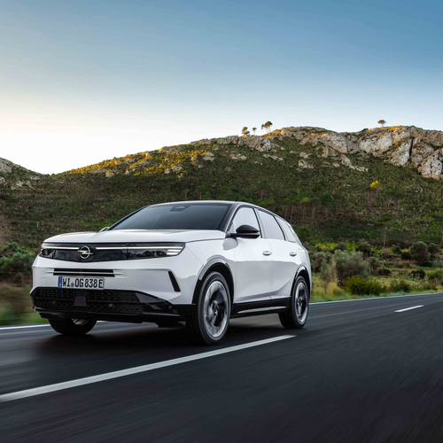2025 Opel Grandland PHEV - Opel Combines Striking Design with Efficient ...