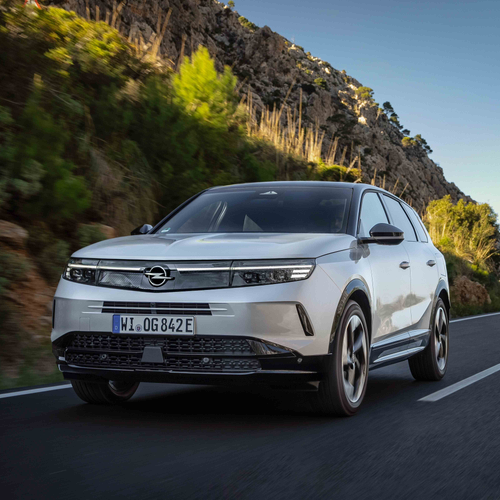 2025 Opel Grandland PHEV - Opel Combines Striking Design with Efficient ...