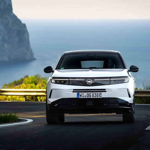 2025 Opel Grandland PHEV - Opel Combines Striking Design with Efficient ...