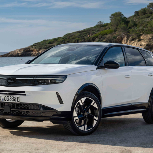 2025 Opel Grandland PHEV - Opel Combines Striking Design with Efficient ...