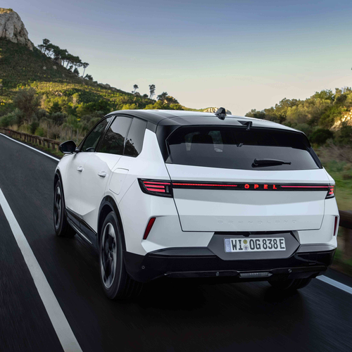 2025 Opel Grandland PHEV - Opel Combines Striking Design with Efficient ...