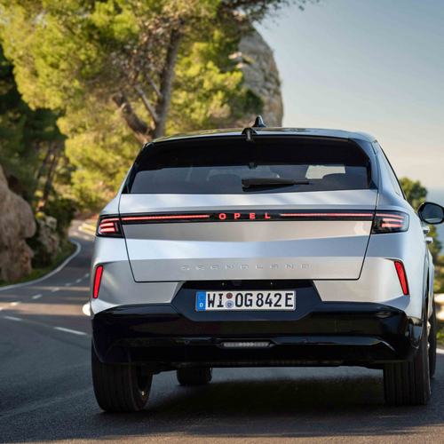2025 Opel Grandland PHEV - Opel Combines Striking Design with Efficient ...