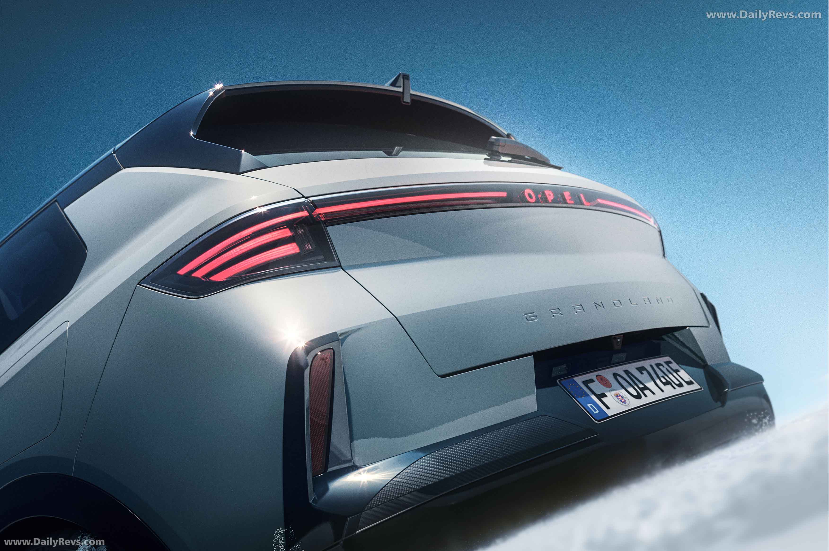2026 Opel Grandland Electric AWD