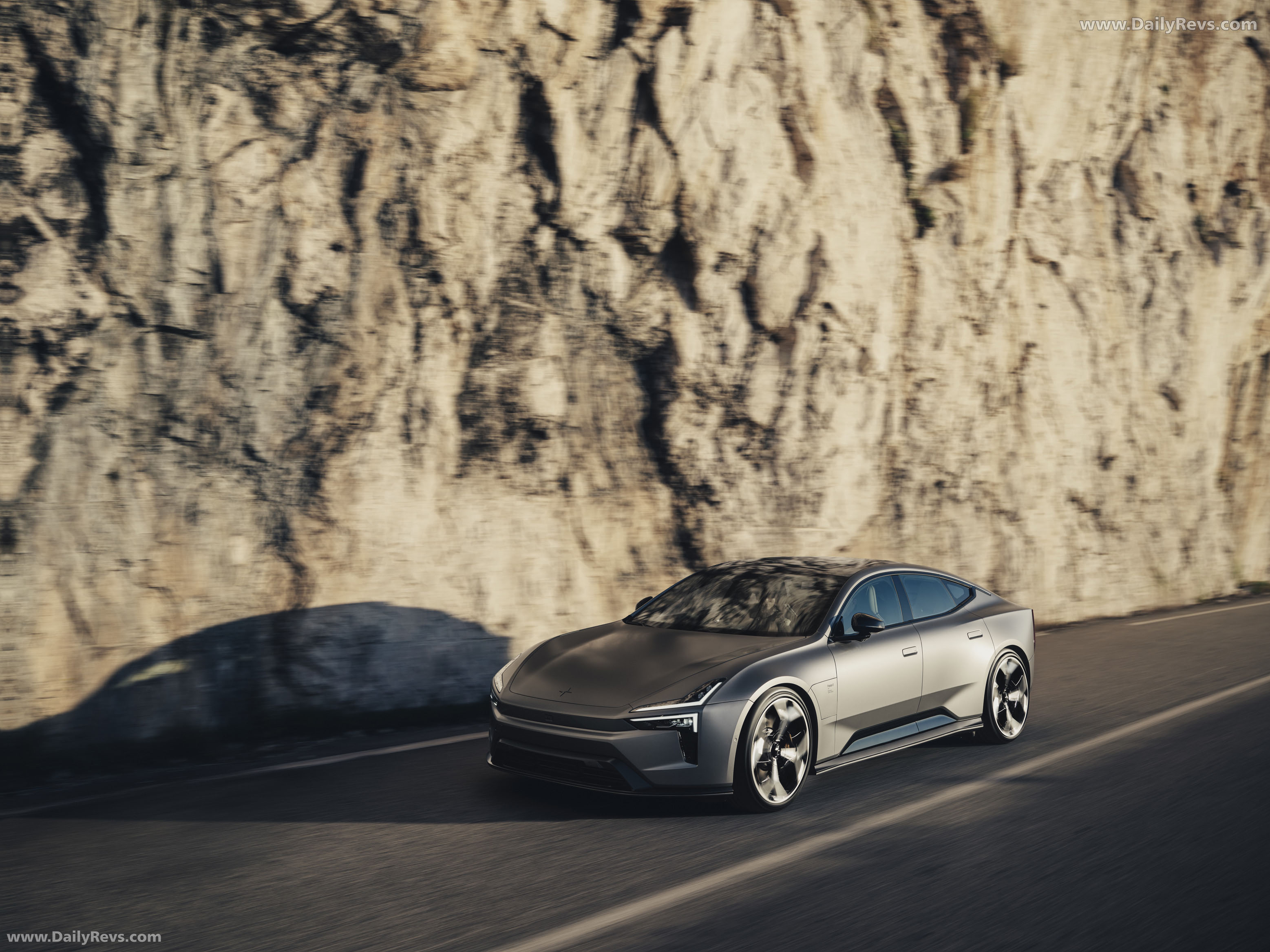 2026 Polestar 5 - Sleek Flagship Electric Grand Tourer - DailyRevs