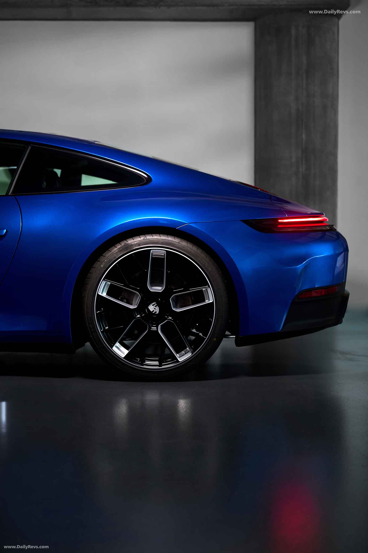2026 Porsche 911 Club Coupe 992.2 - Honors PCA with Manual Purity ...