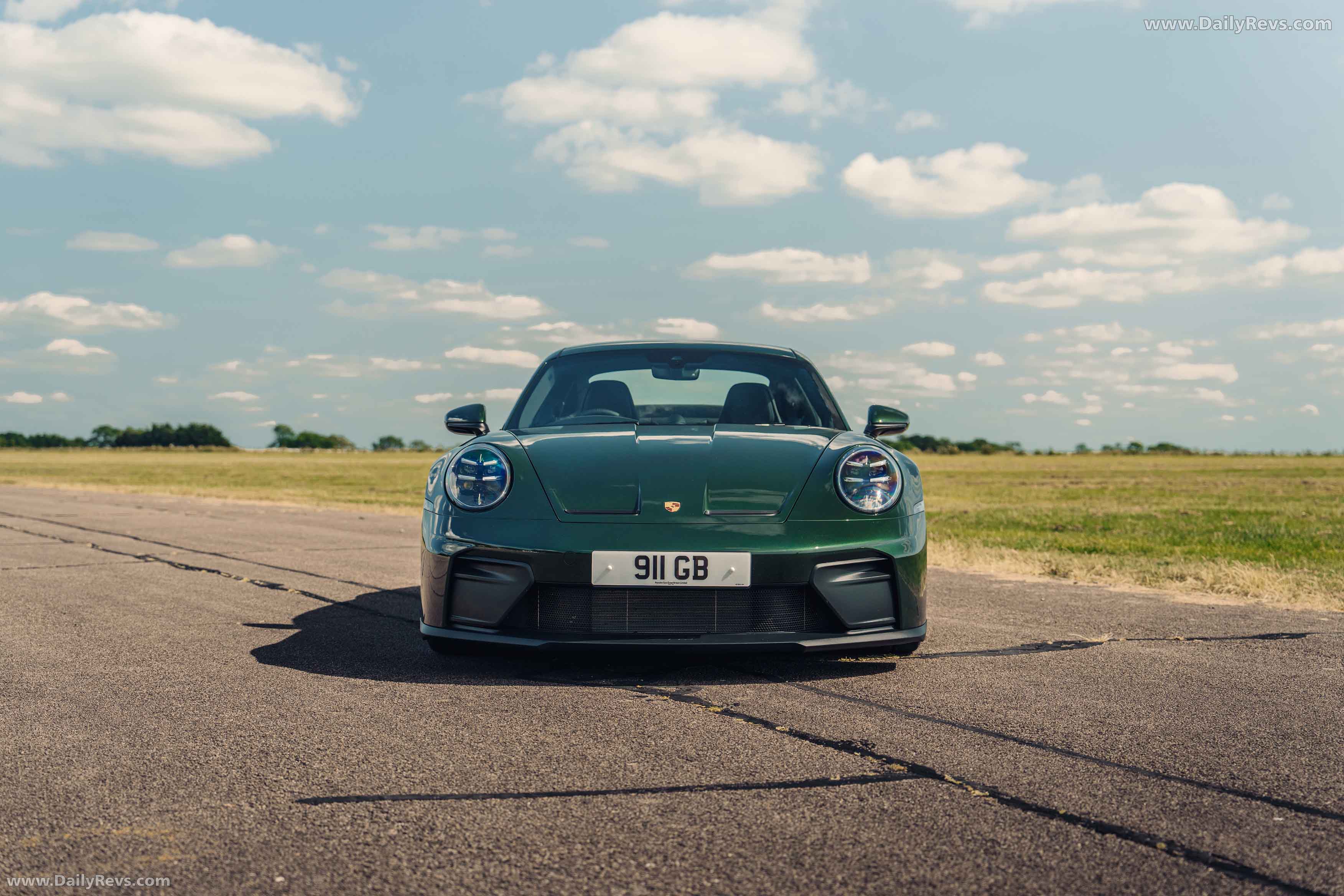 2025 Porsche 911 GT3 Touring 992 ll UK Version