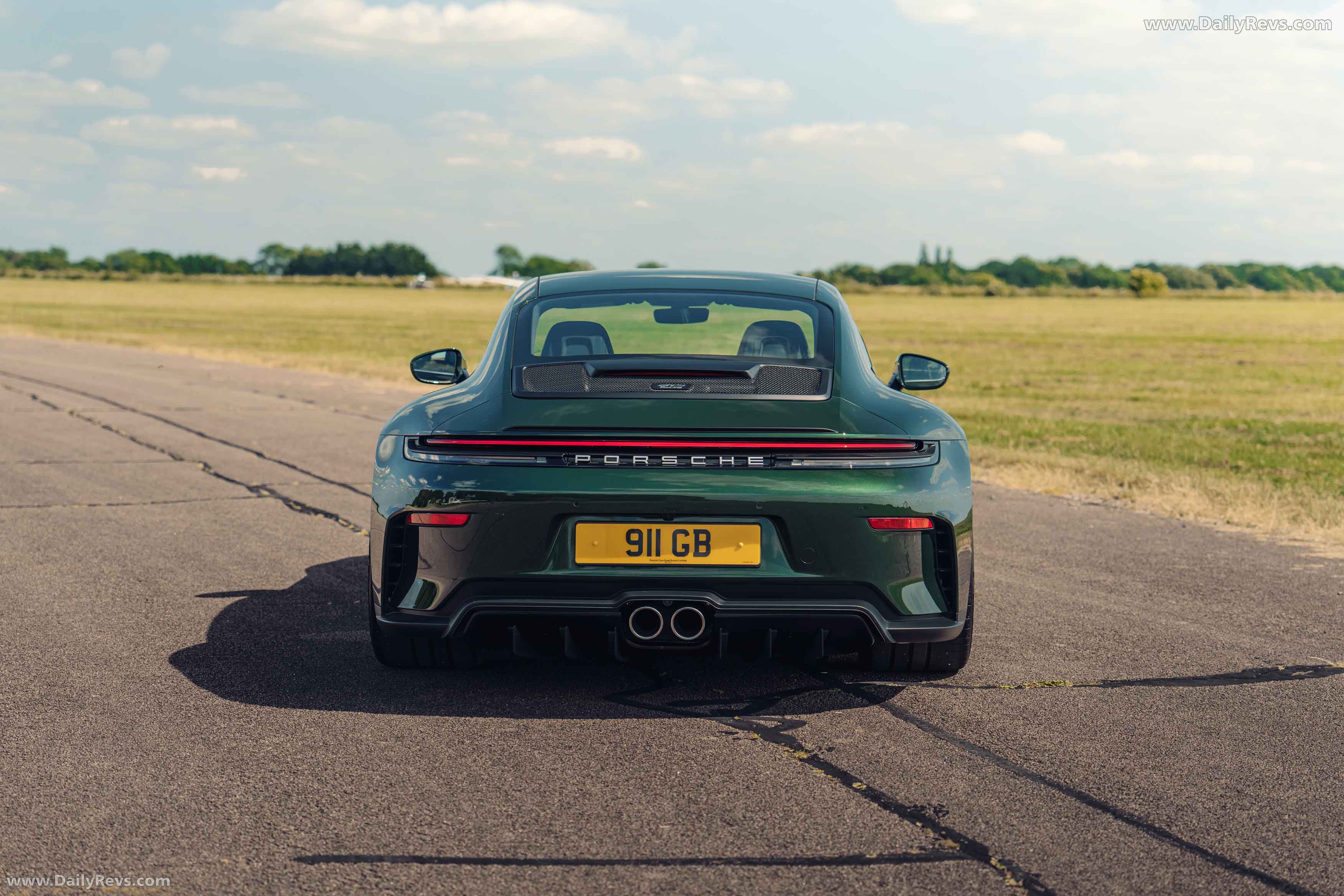 2025 Porsche 911 GT3 Touring 992 ll UK Version