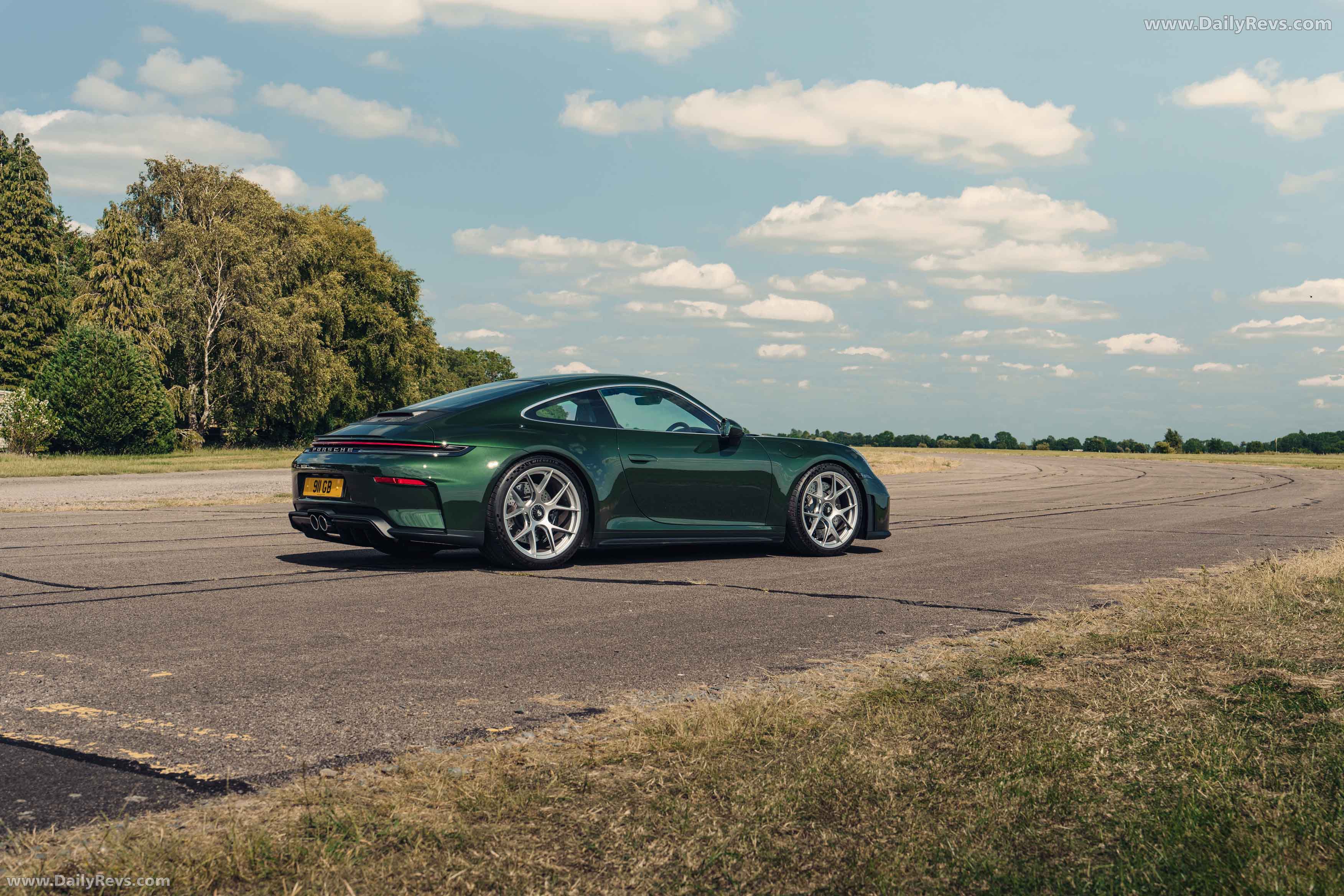 2025 Porsche 911 GT3 Touring 992 ll UK Version