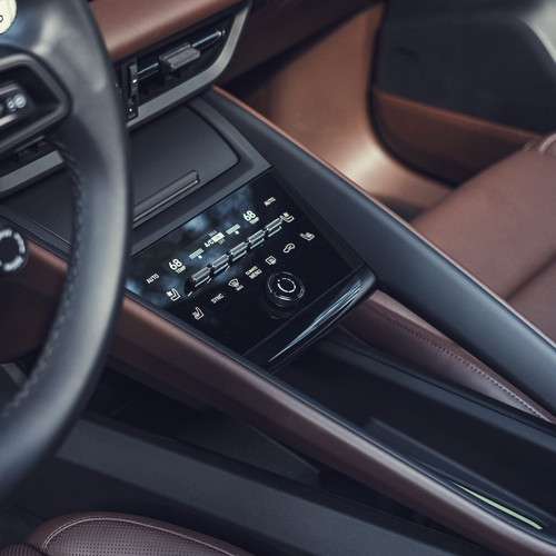 2025 Porsche Macan 4 Oak Green - Next Step in Porsche’s Electrification ...