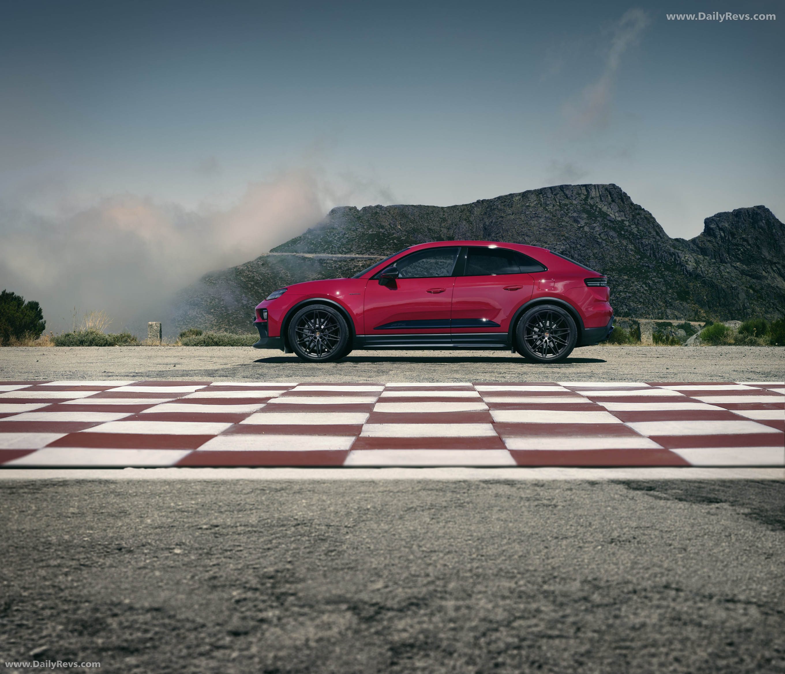 2026 Porsche Macan GTS H2 - Sportiest Electric Macan Yet - DailyRevs