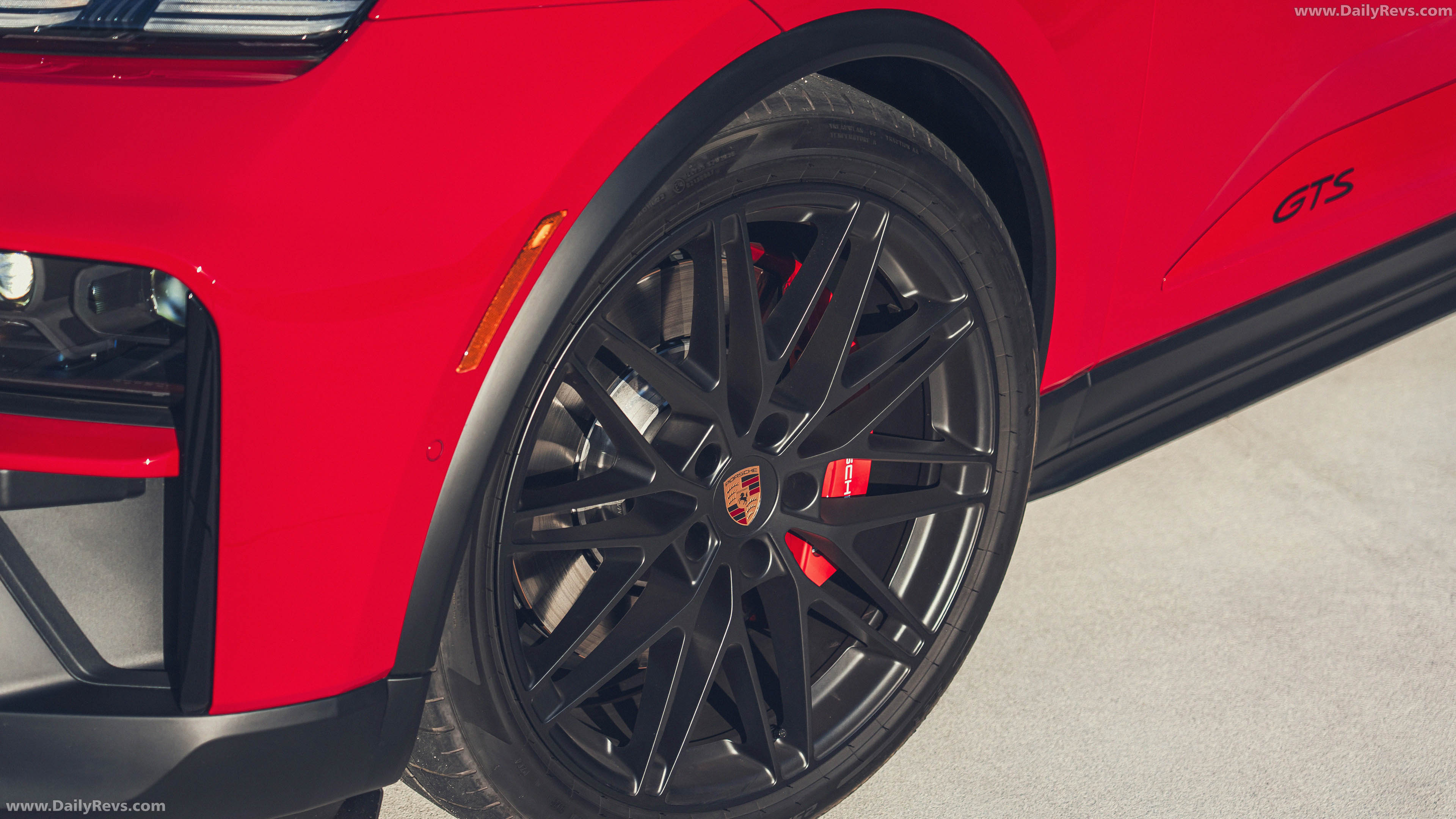 2026 Porsche Macan GTS H2 - Sportiest Electric Macan Yet - DailyRevs