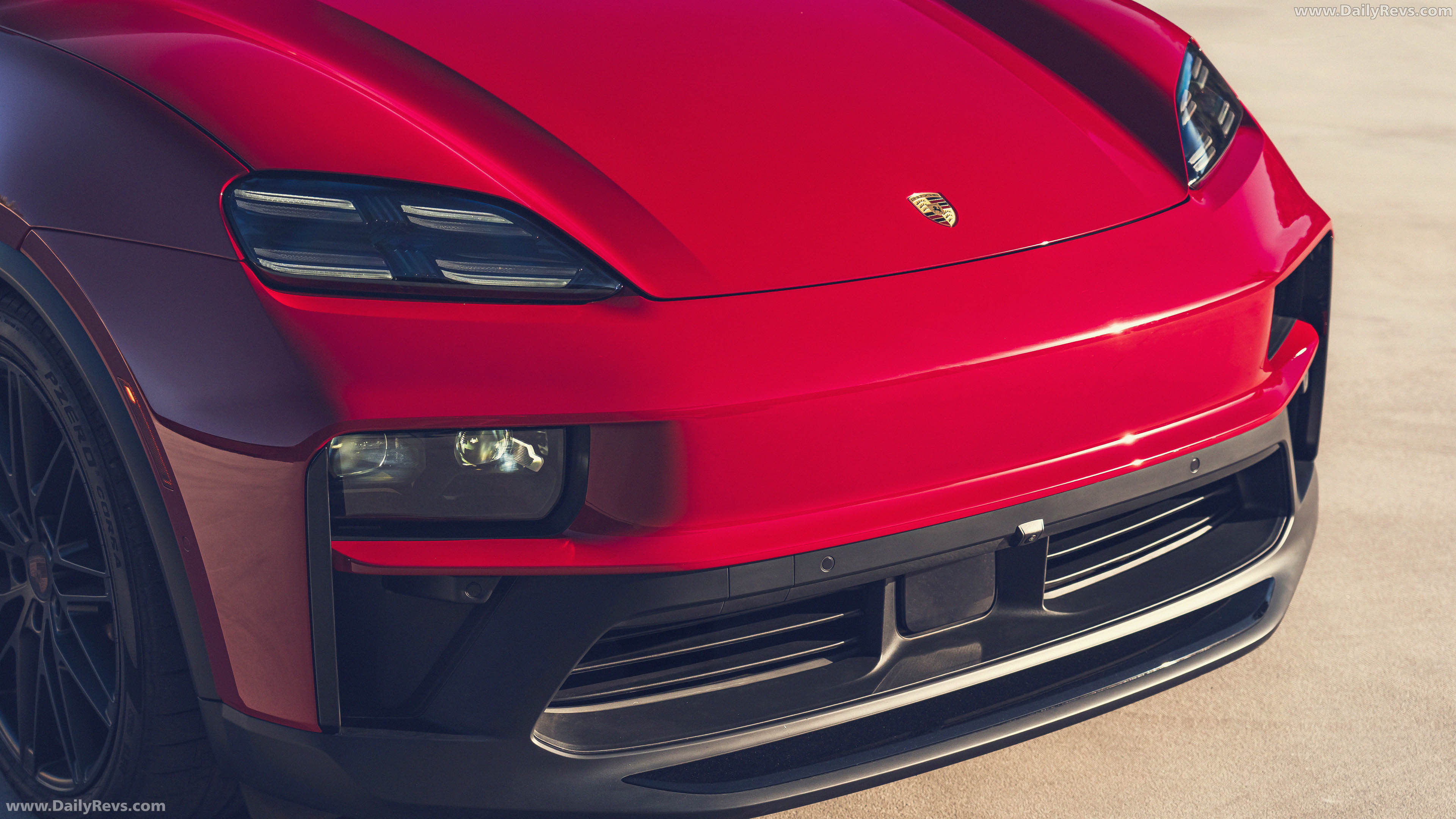 2026 Porsche Macan GTS H2 - Sportiest Electric Macan Yet - DailyRevs