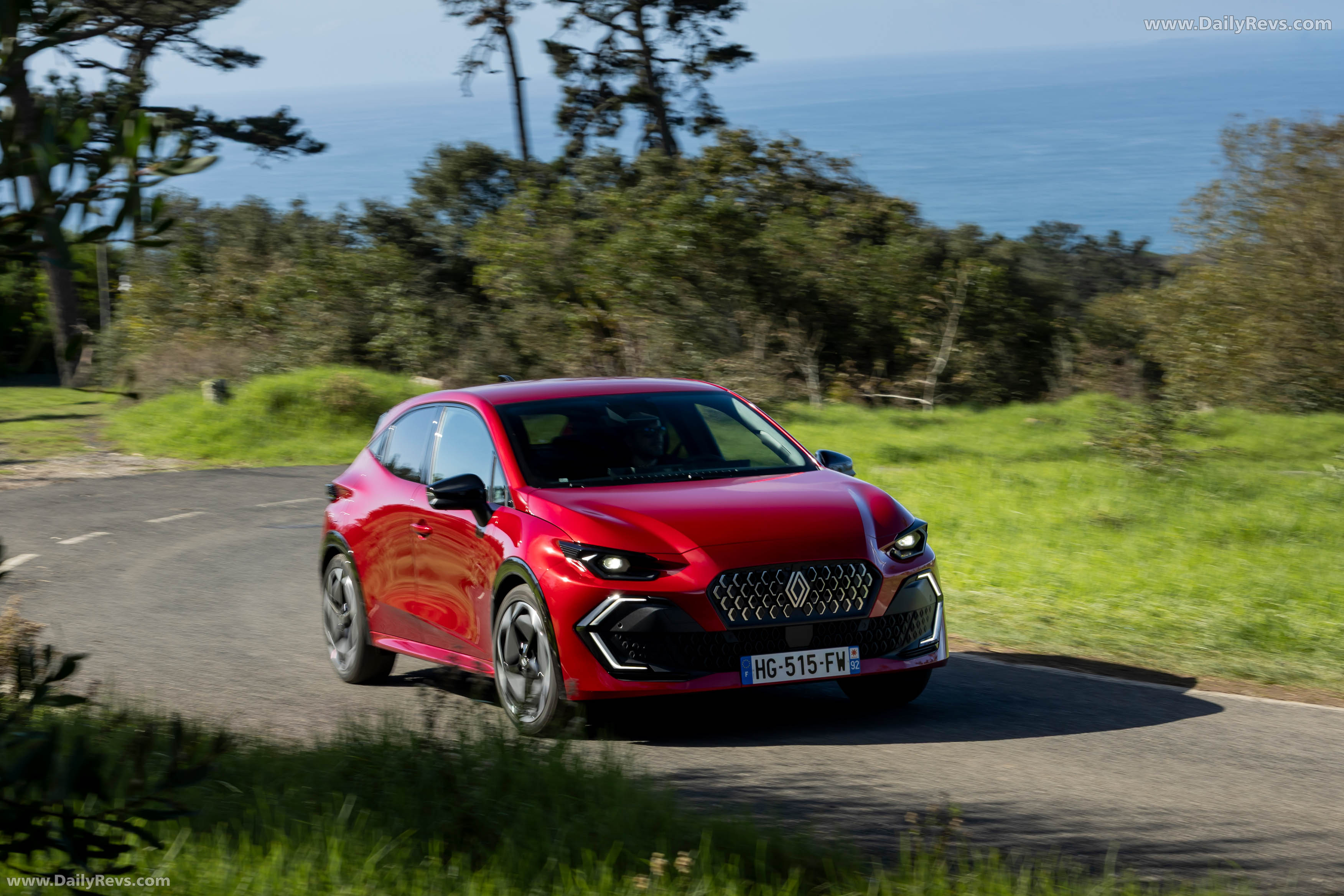 2026 Renault Clio E-Tech Techno Advances the Segment - DailyRevs