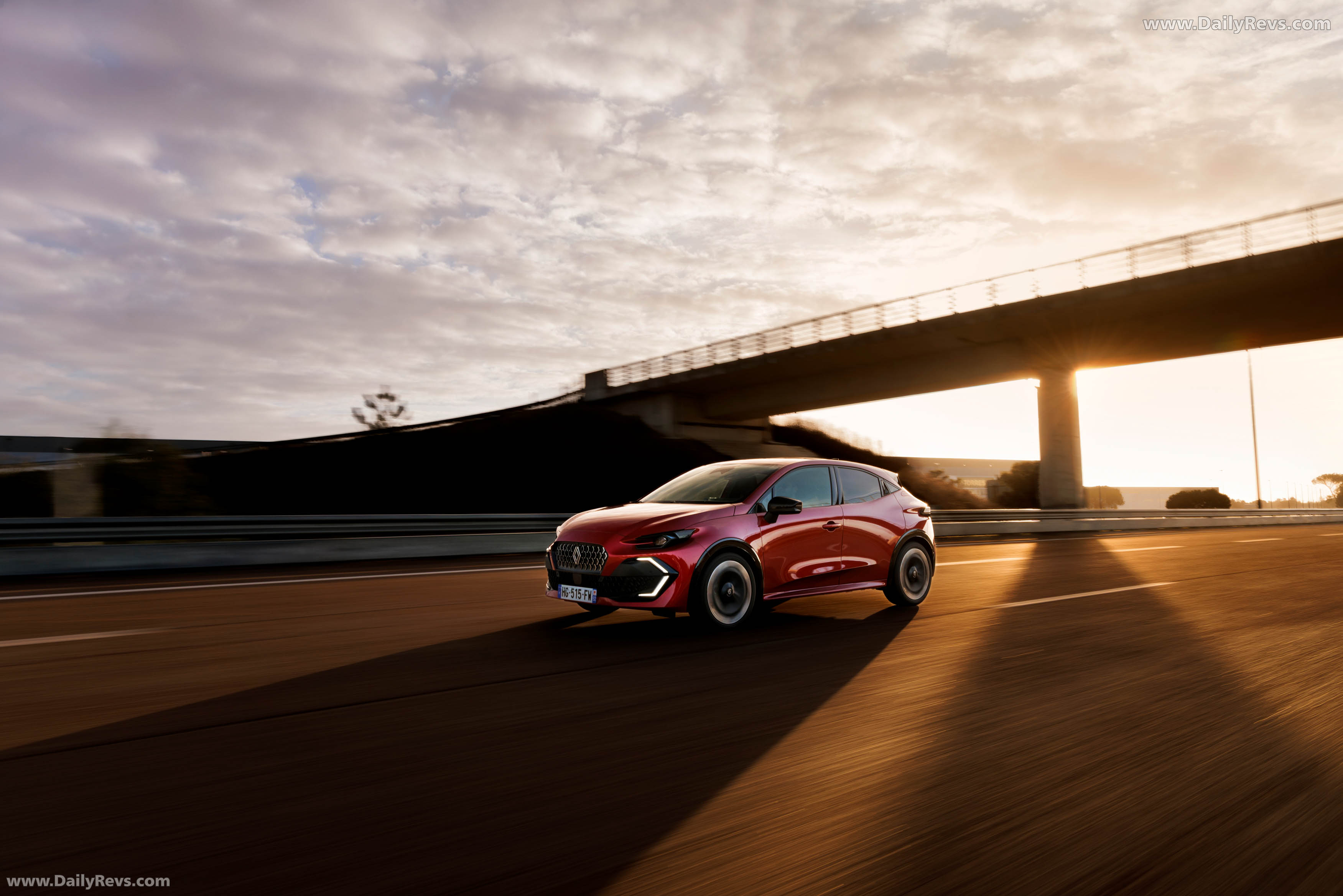 2026 Renault Clio E-Tech Techno Advances the Segment - DailyRevs