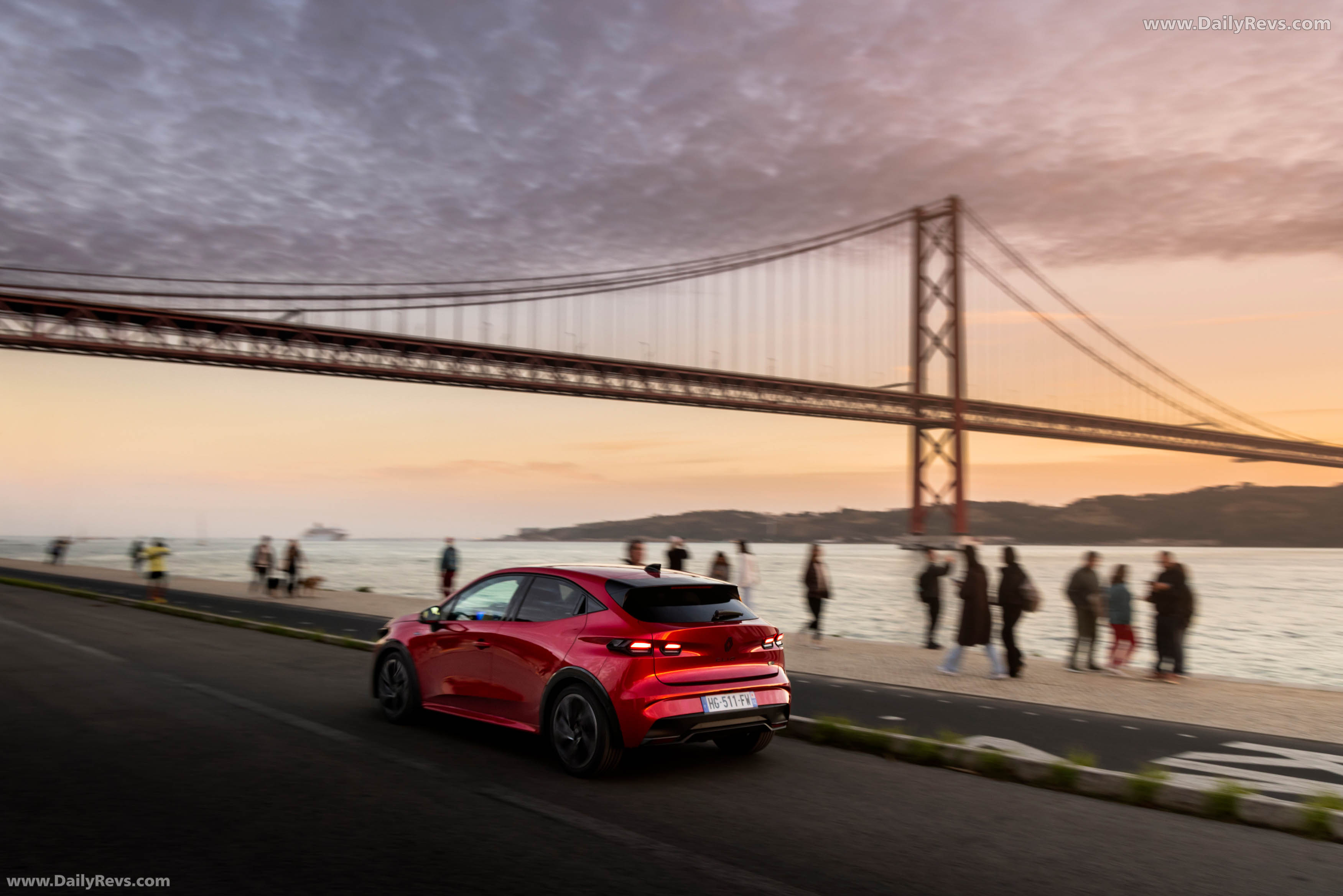 2026 Renault Clio E-Tech : A Sharper, Smarter Hybrid Hatch - DailyRevs