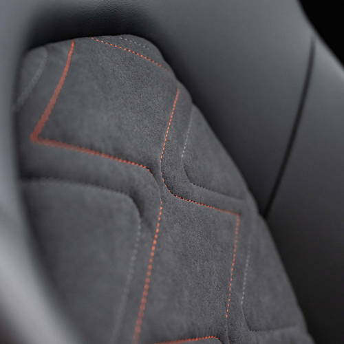 2026 SEAT Leon FR UK Version: Refreshed Interior Elevates the Updated ...