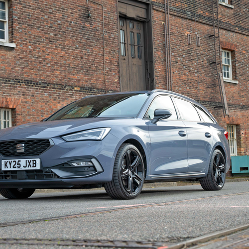 2026 SEAT Leon Estate FR UK Version: Refined Interior Updates Enhance ...
