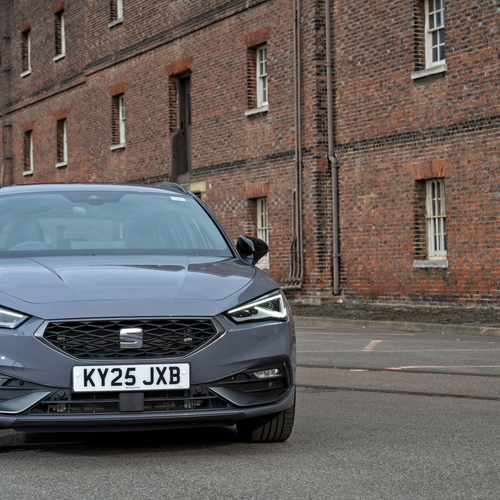 2026 SEAT Leon Estate FR UK Version: Refined Interior Updates Enhance ...